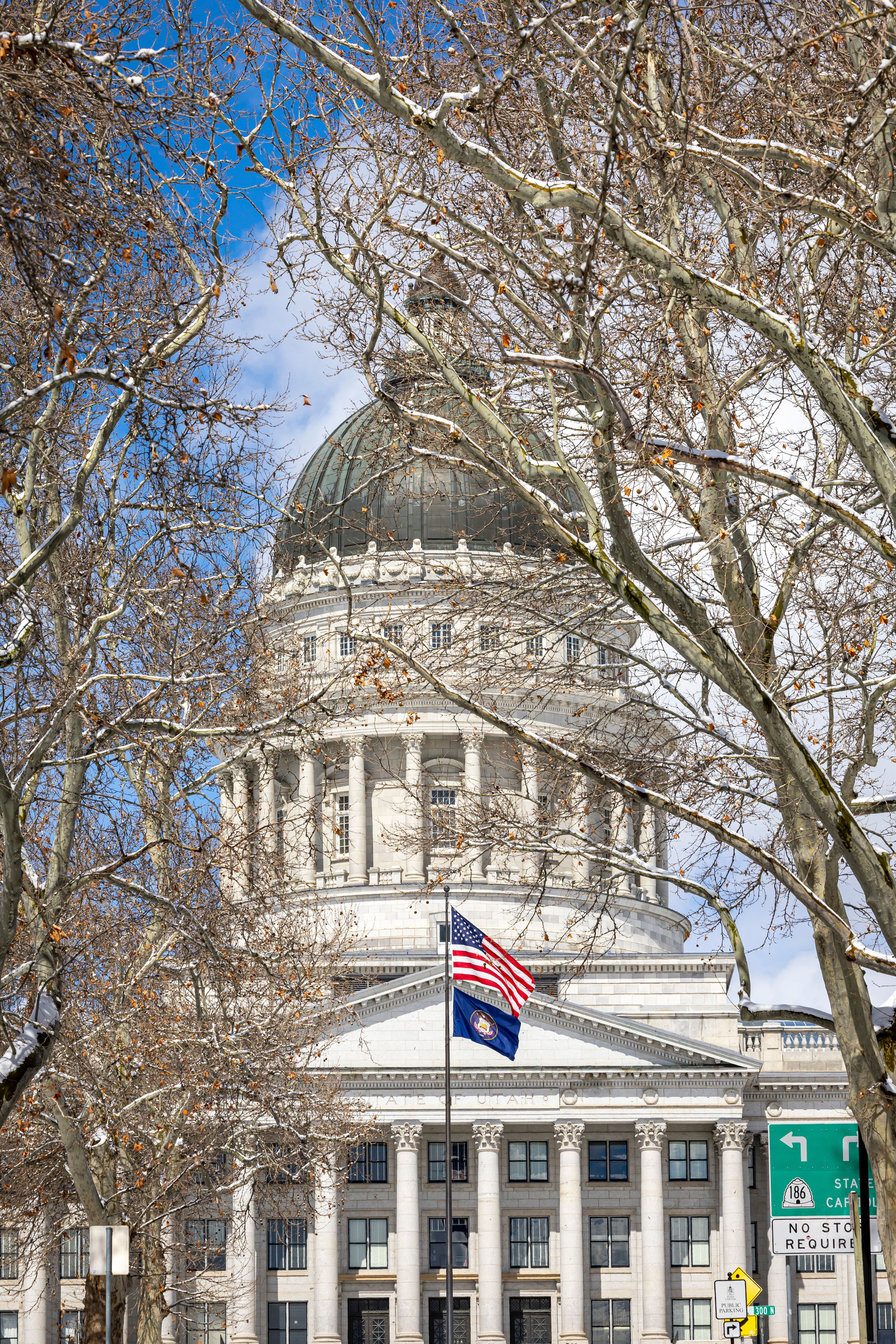Winter View of Utah State Capitol Building · Free Stock Photo