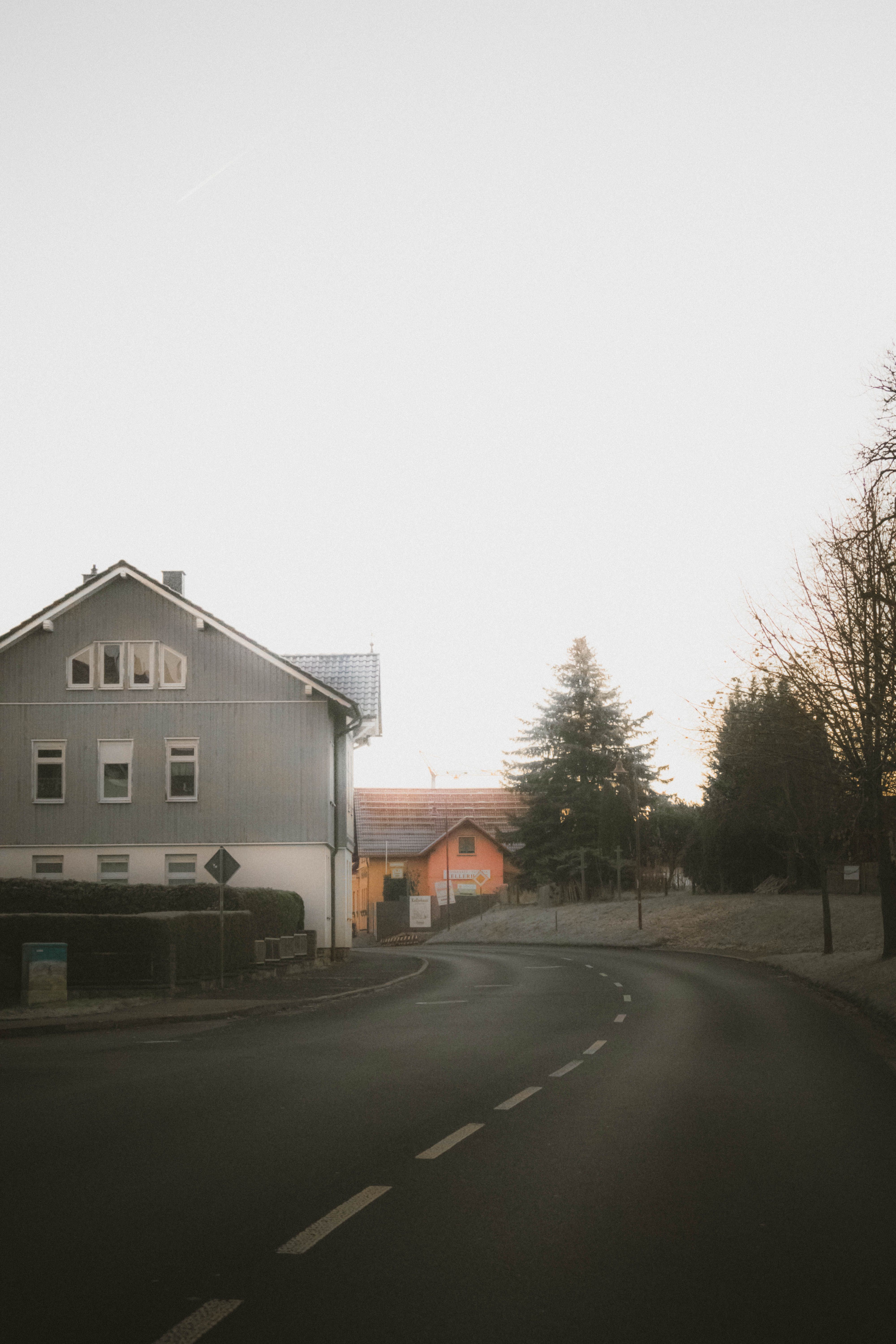 Tranquil Rural Street at Dusk · Free Stock Photo