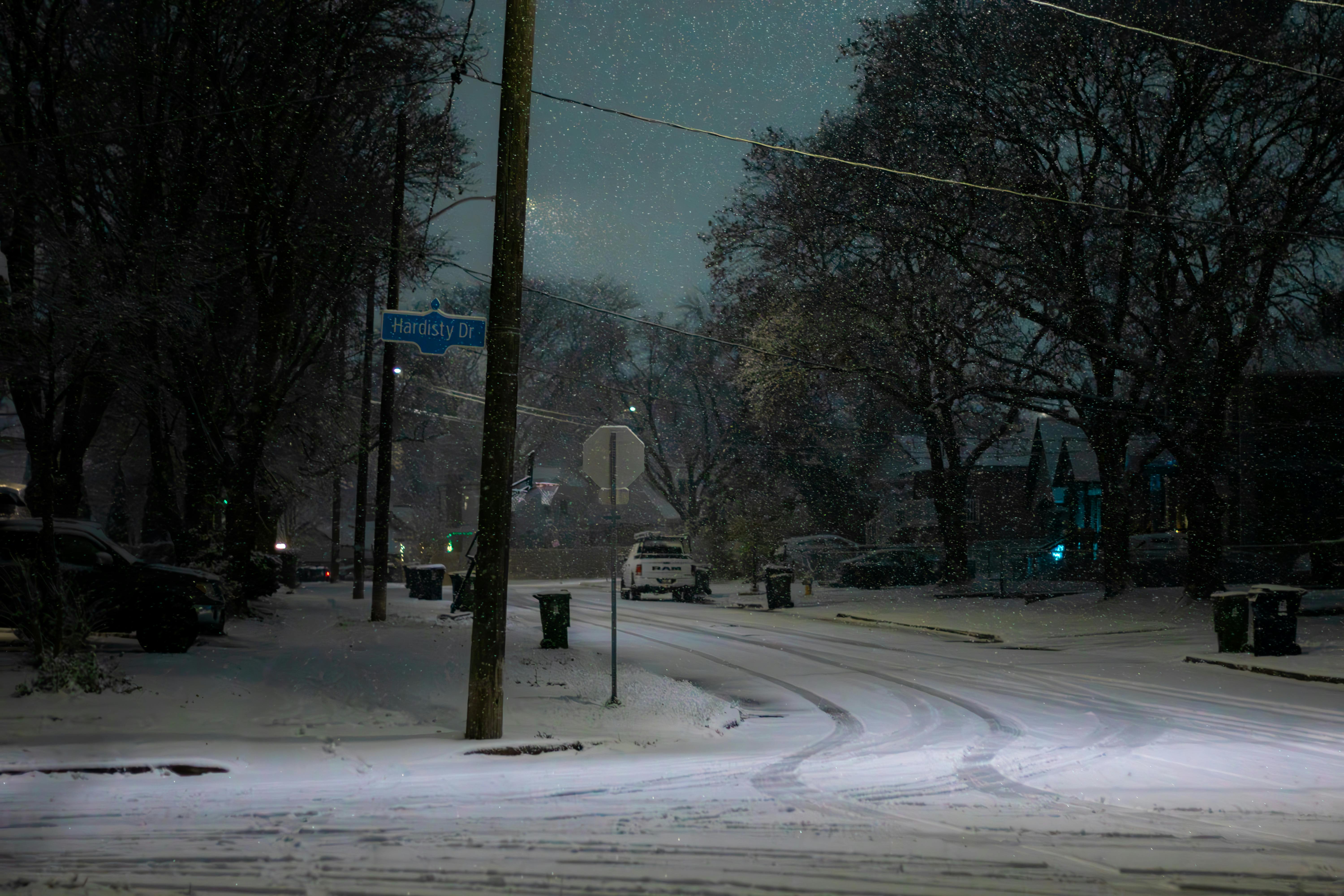 Snowy Night Street in Toronto, Winter Landscape · Free Stock Photo