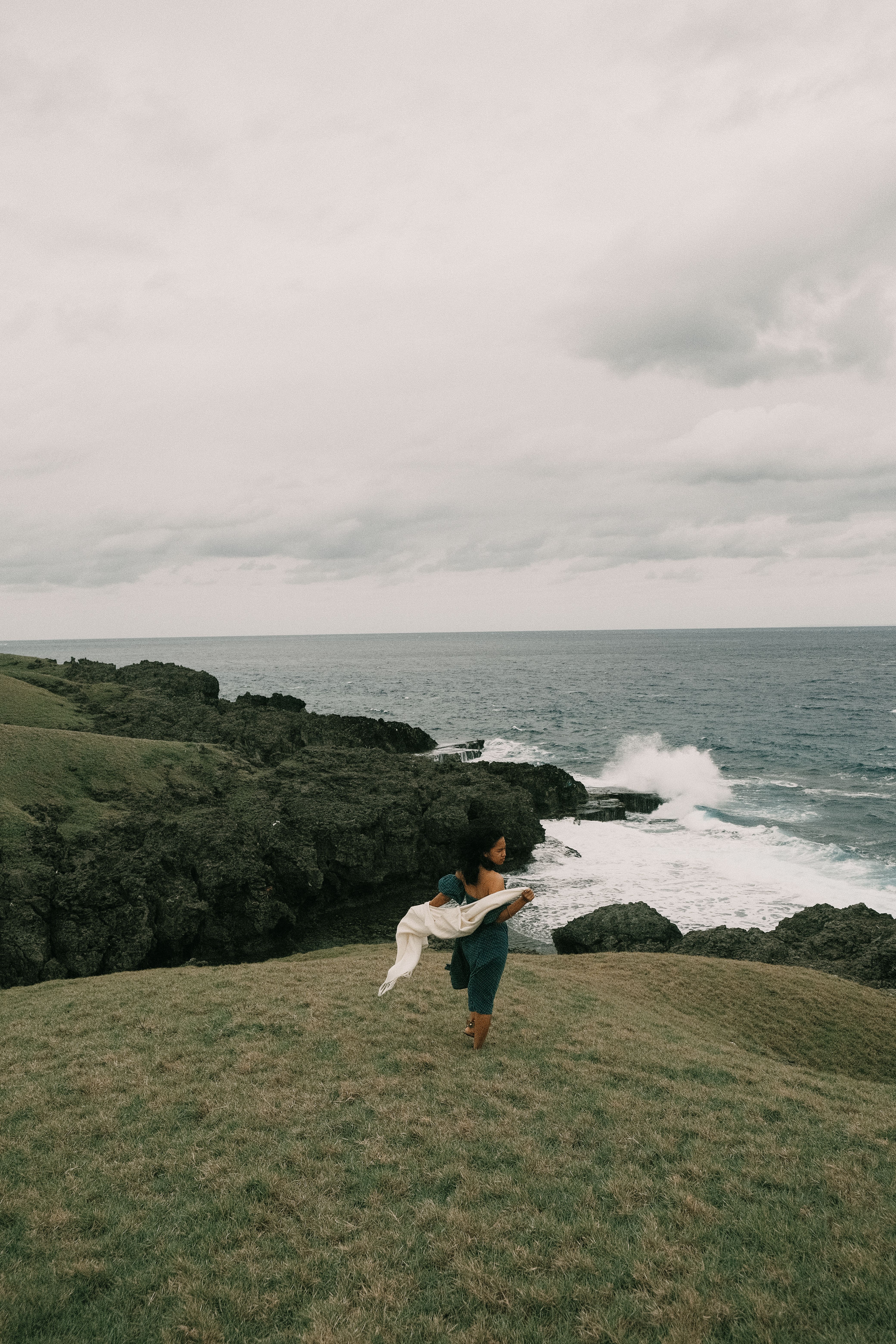 Serene Coastal Landscape in Cagayan Valley, Philippines · Free Stock Photo