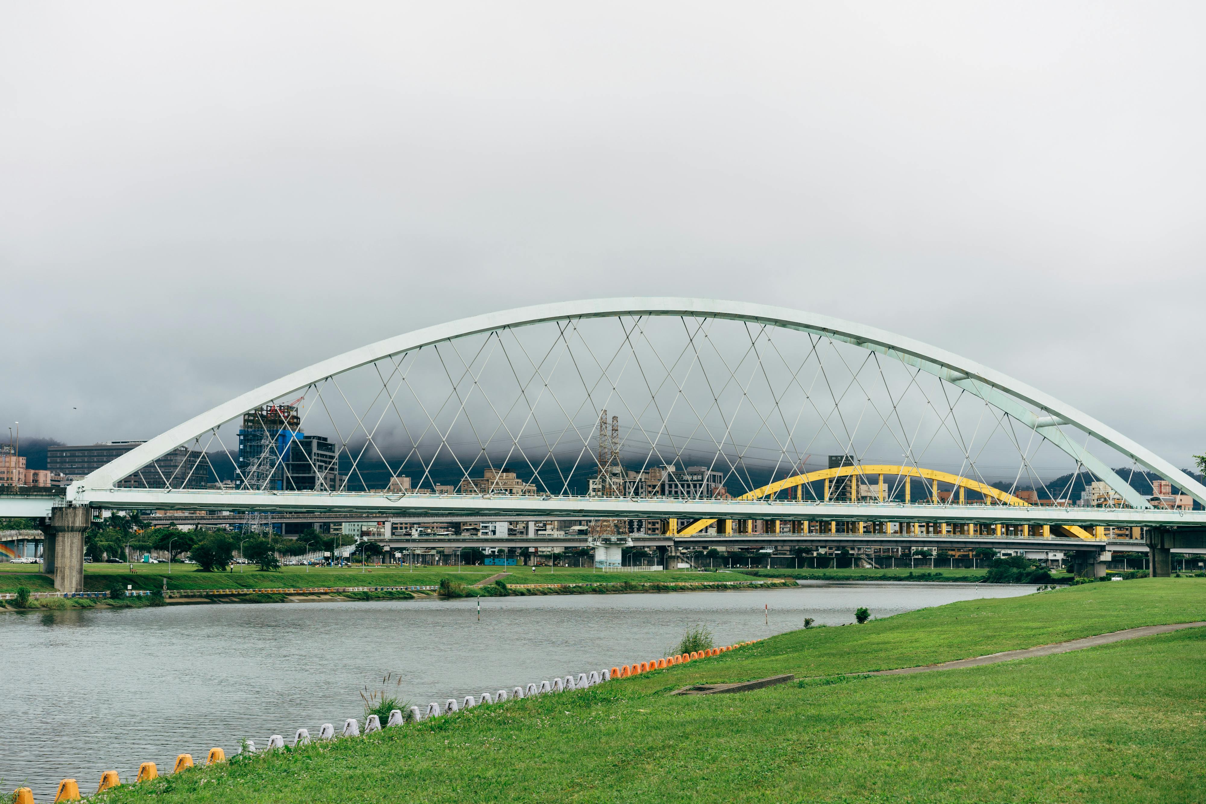 The Second Macarthur Bridge as Seen from Rainbow Riverside Park · Free ...