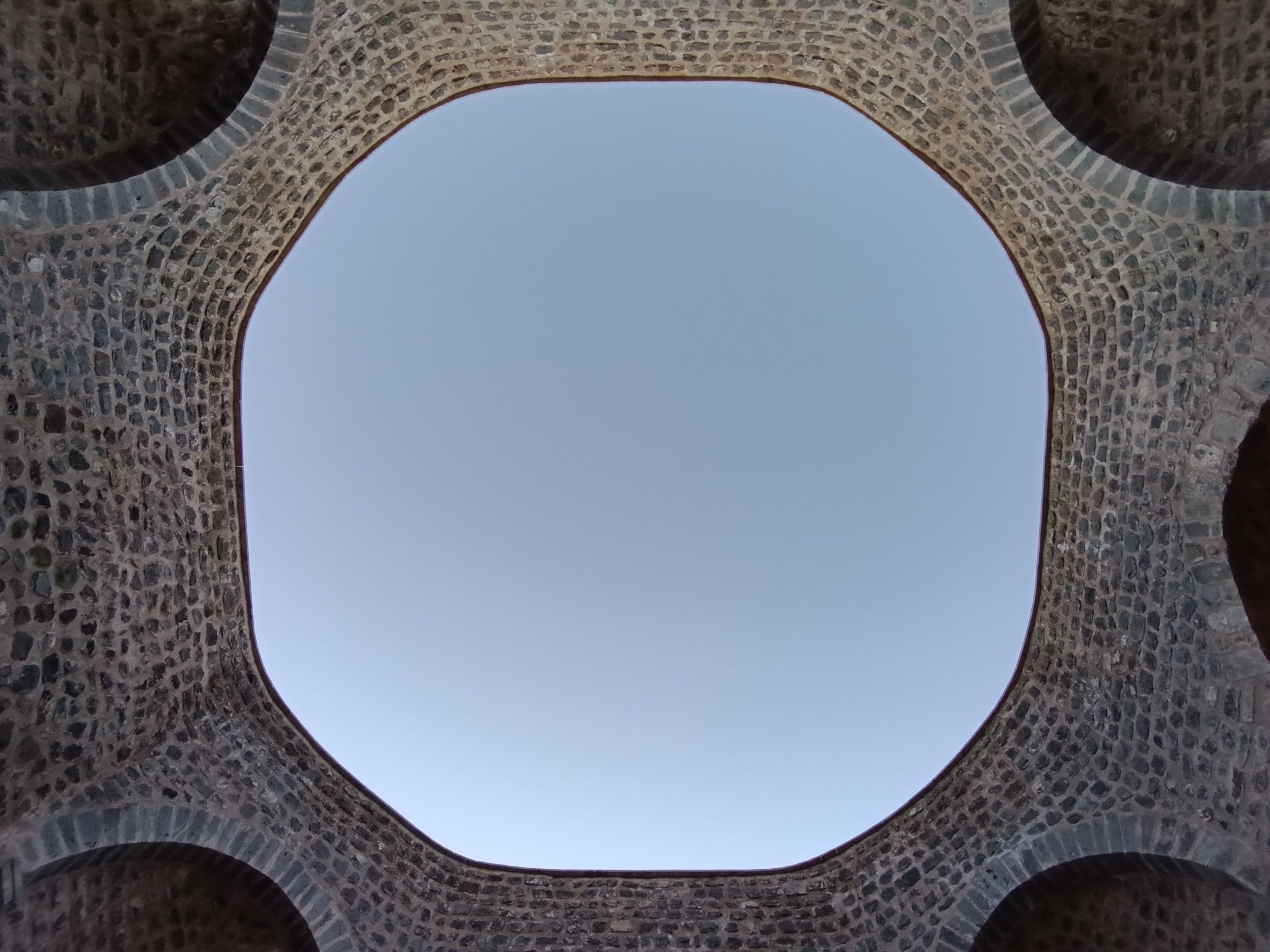 Looking Up at Tokat Castle Stone Archway · Free Stock Photo