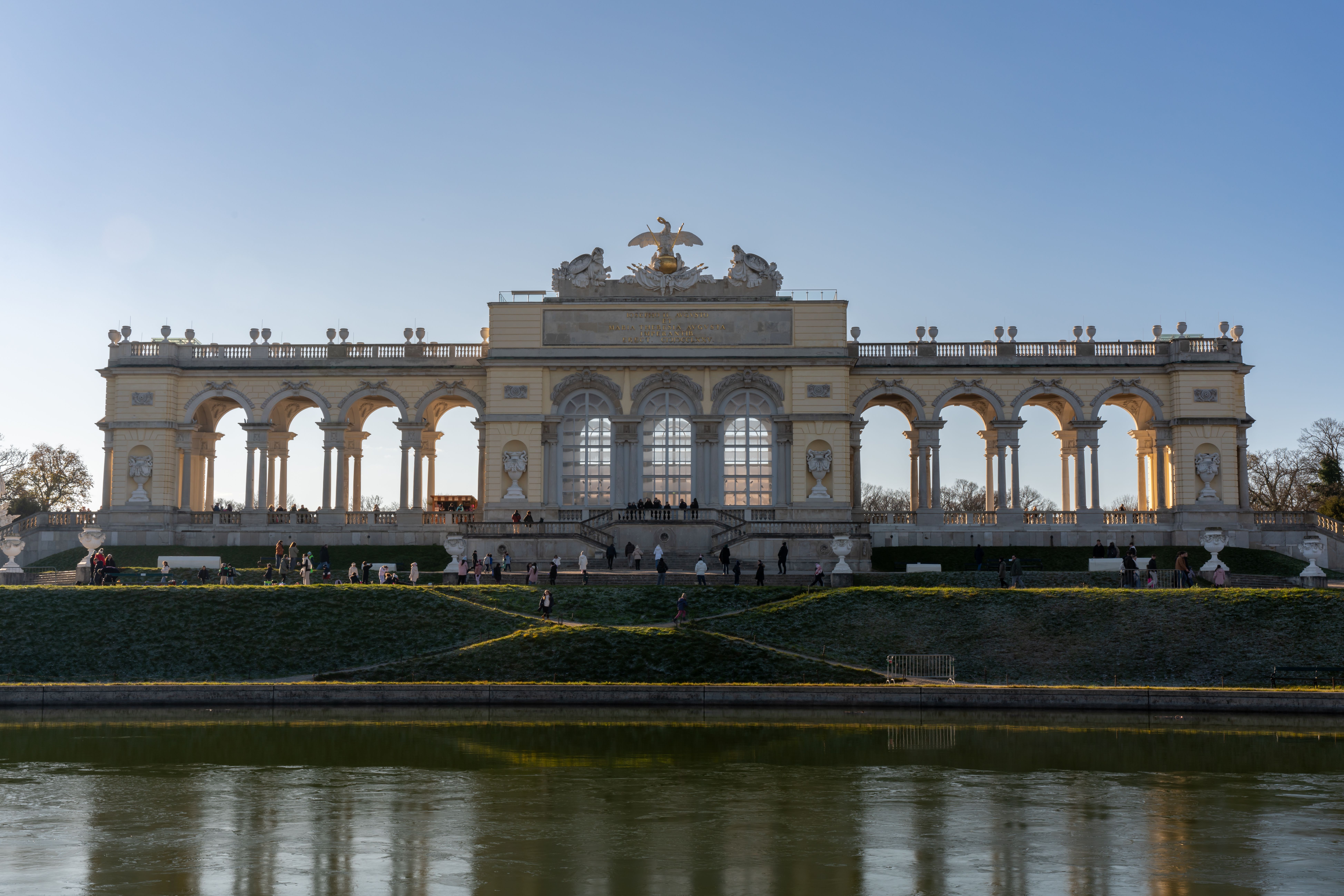 Baroque Architecture at Schönbrunn Palace in Vienna · Free Stock Photo