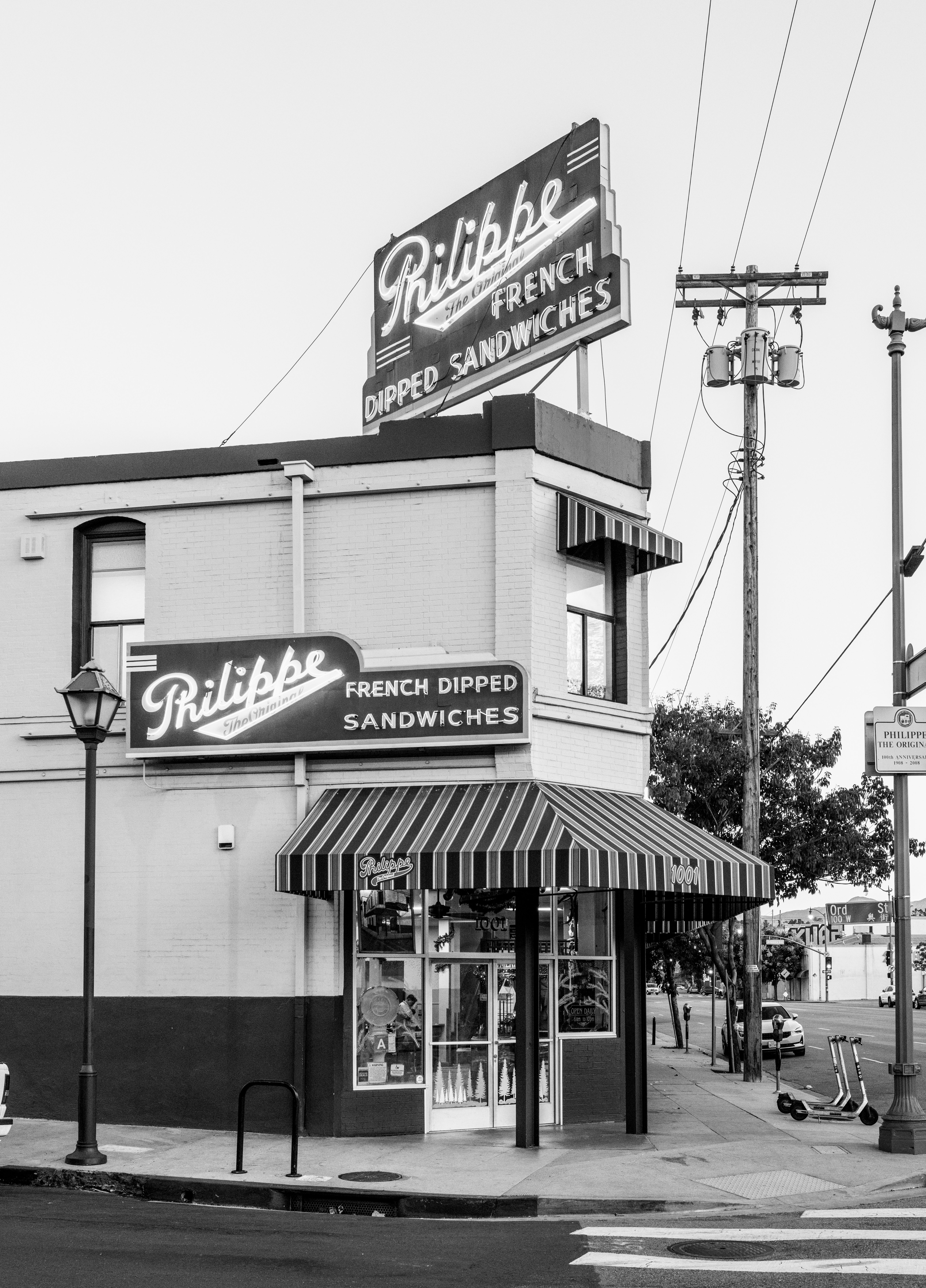 Philippe's French Dipped Sandwiches in Los Angeles · Free Stock Photo