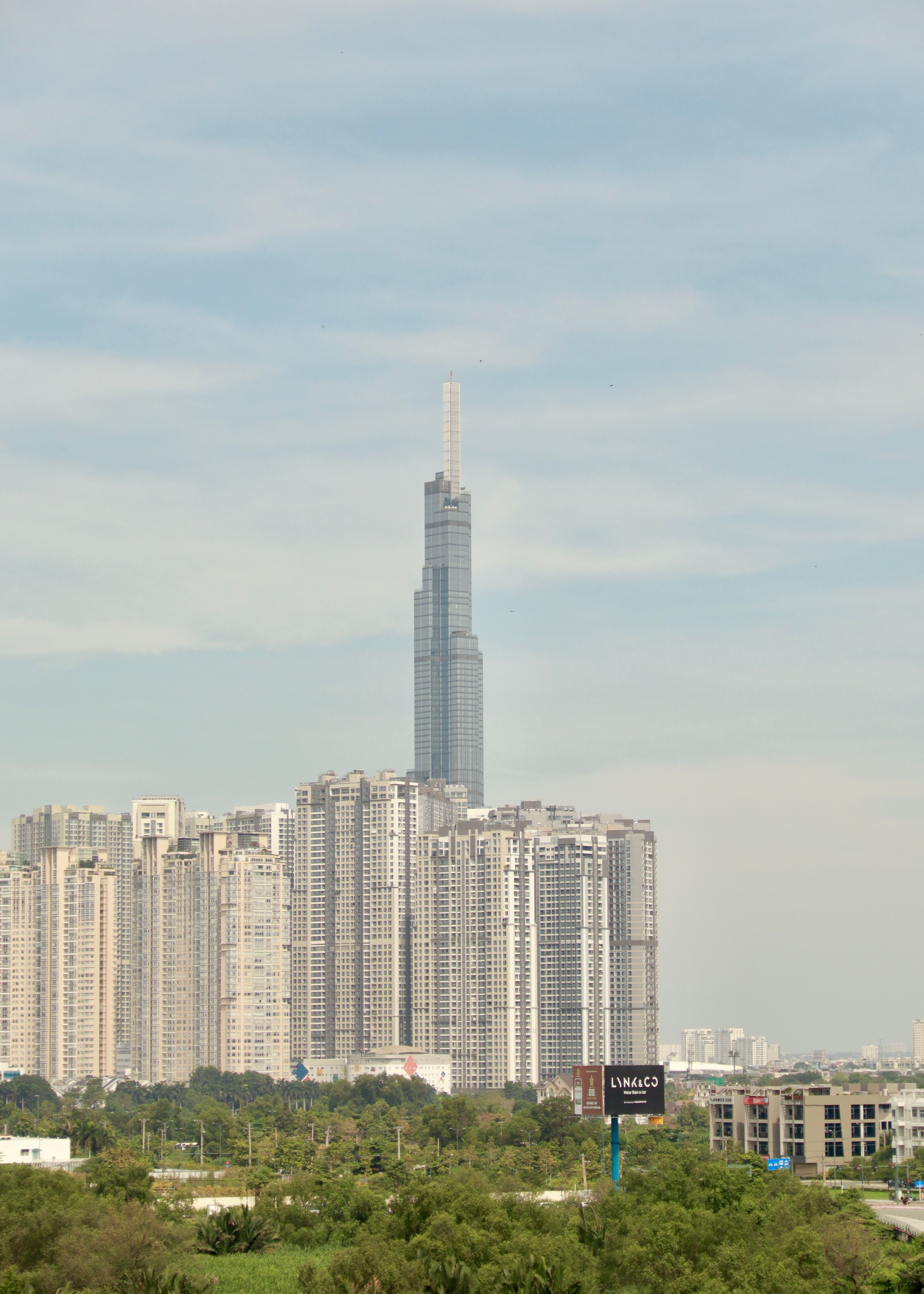 Tall Landmark Building against Blue Sky · Free Stock Photo