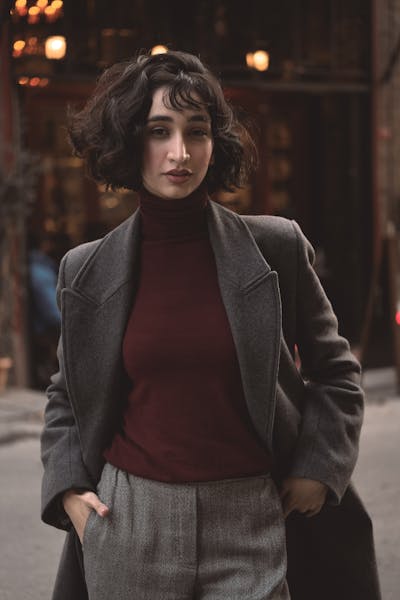 Chic Woman Photos, Download The BEST Free Chic Woman Stock Photos & HD ...