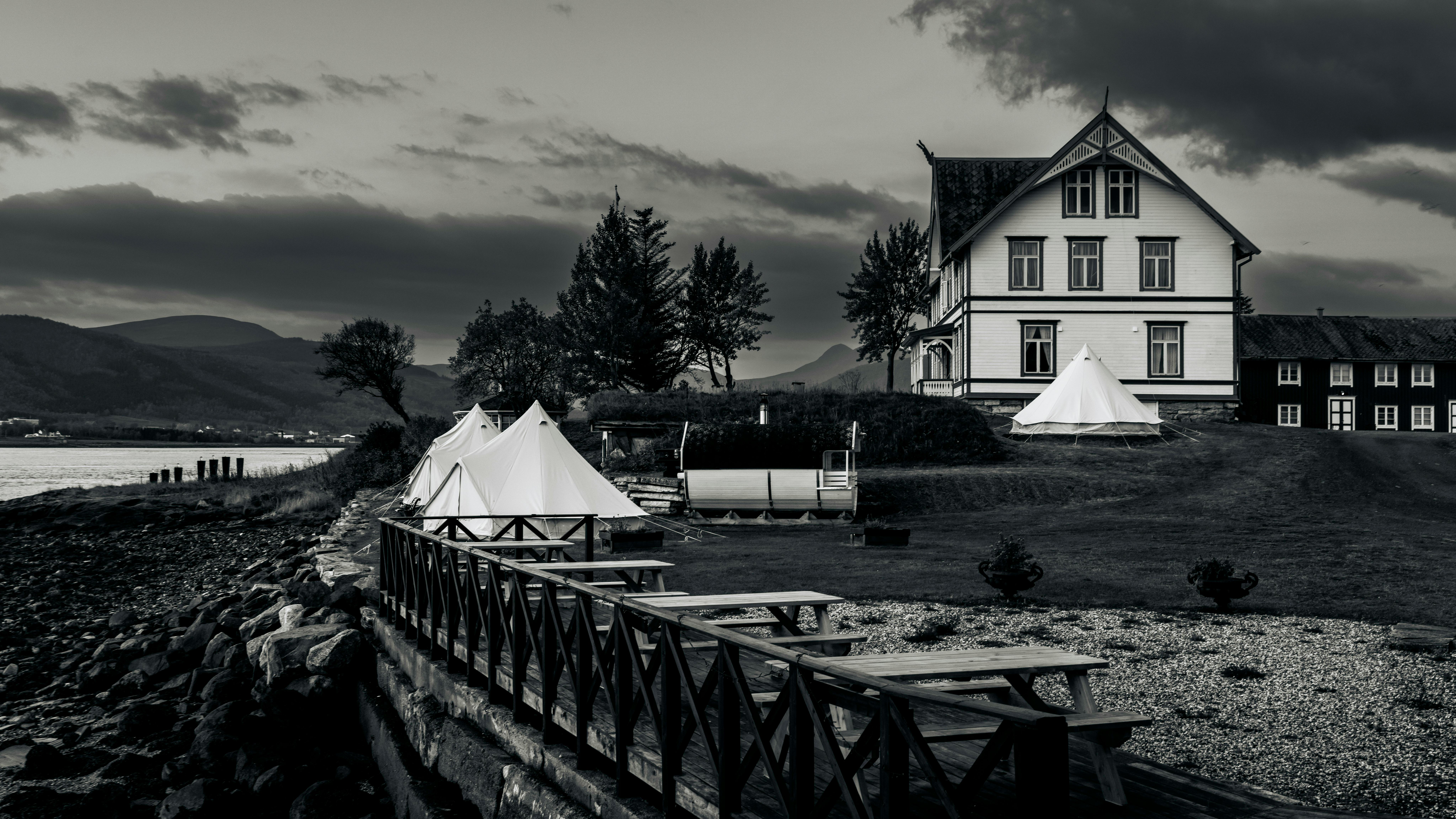 Tents House Photos, Download The BEST Free Tents House Stock Photos ...