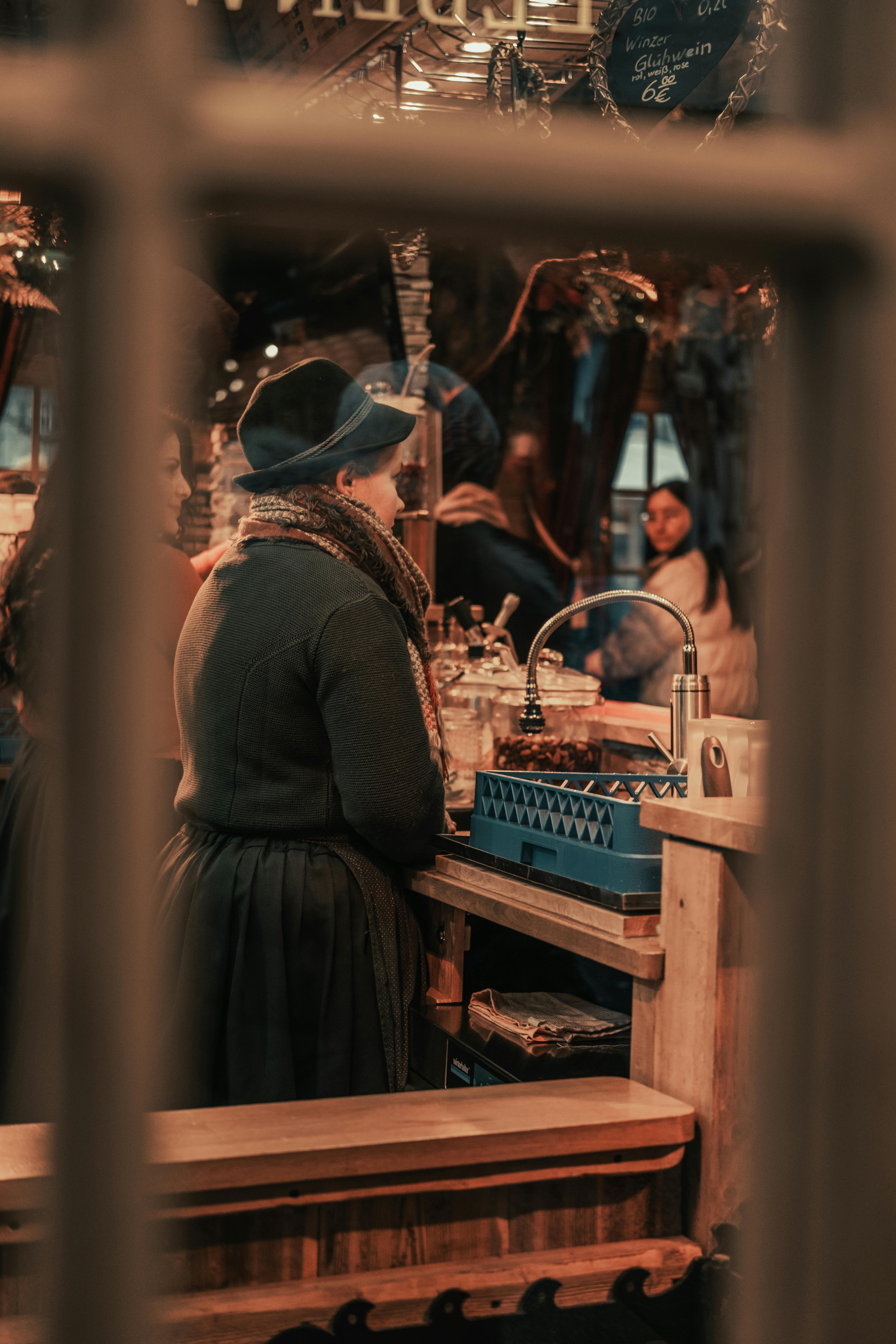 Cafe Interior Photos, Download The BEST Free Cafe Interior Stock Photos ...