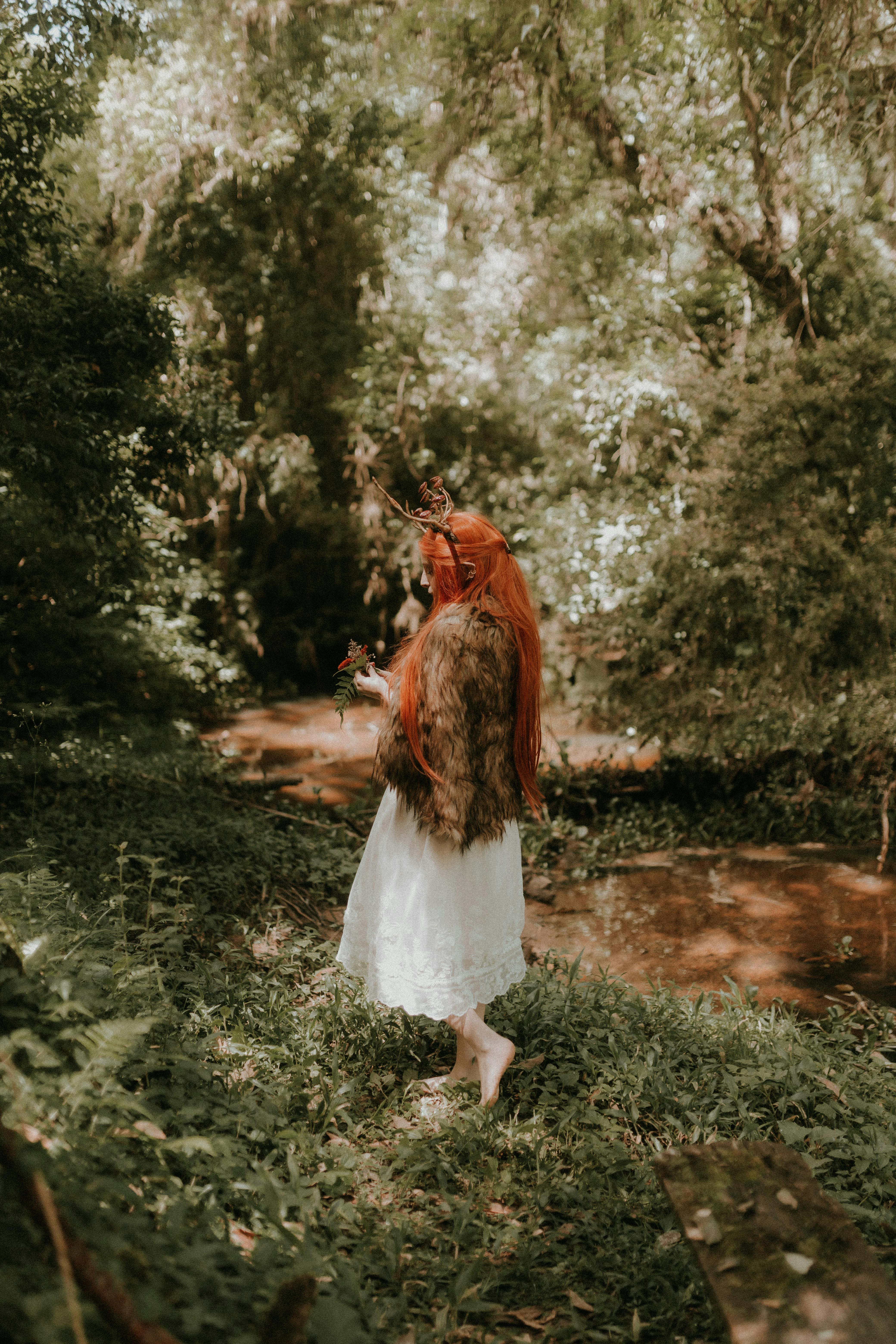 Barefoot Exploration Photos, Download The BEST Free Barefoot ...