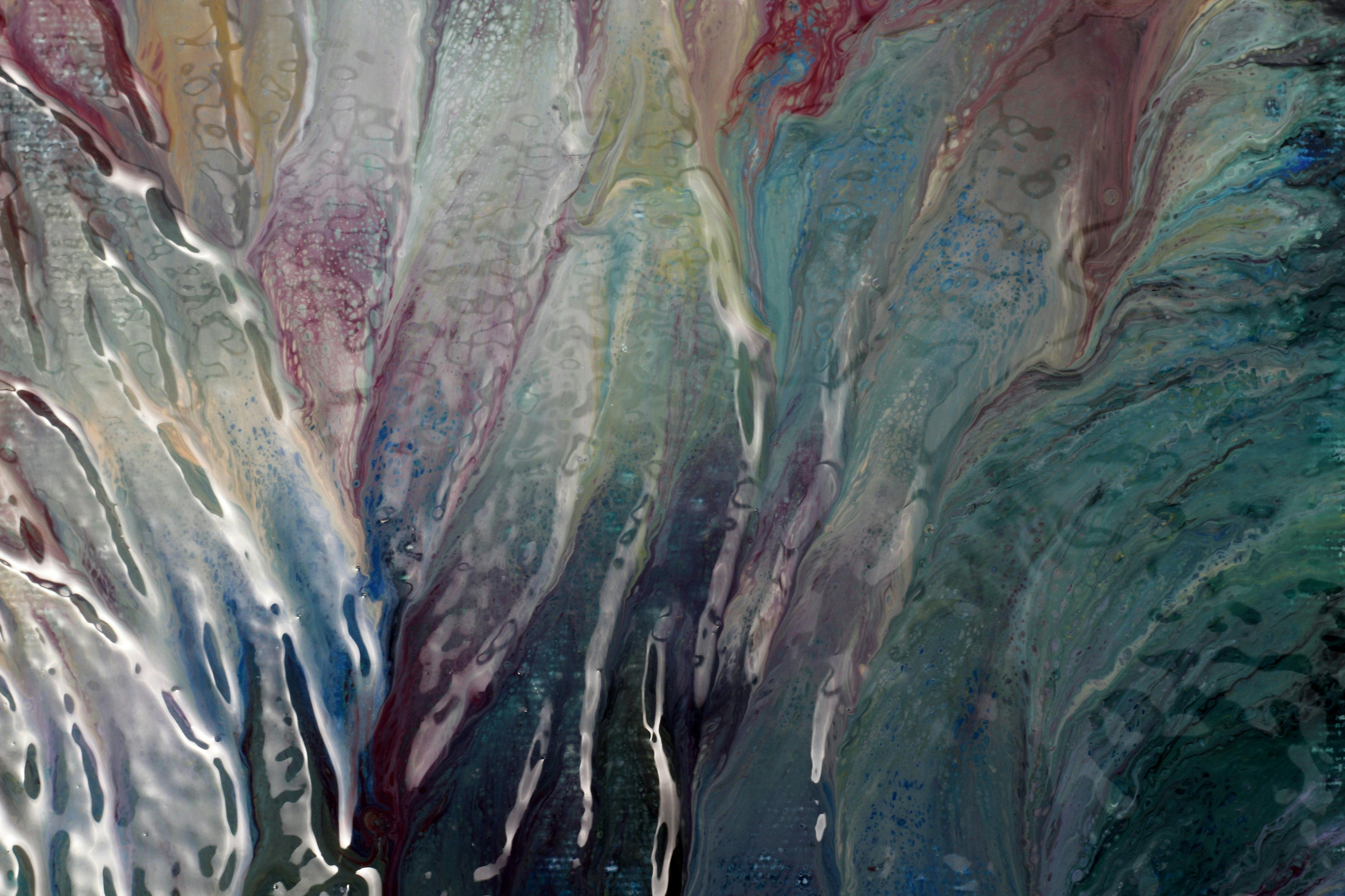 Colorful Abstract Fluid Art Painting Close-Up · Free Stock Photo