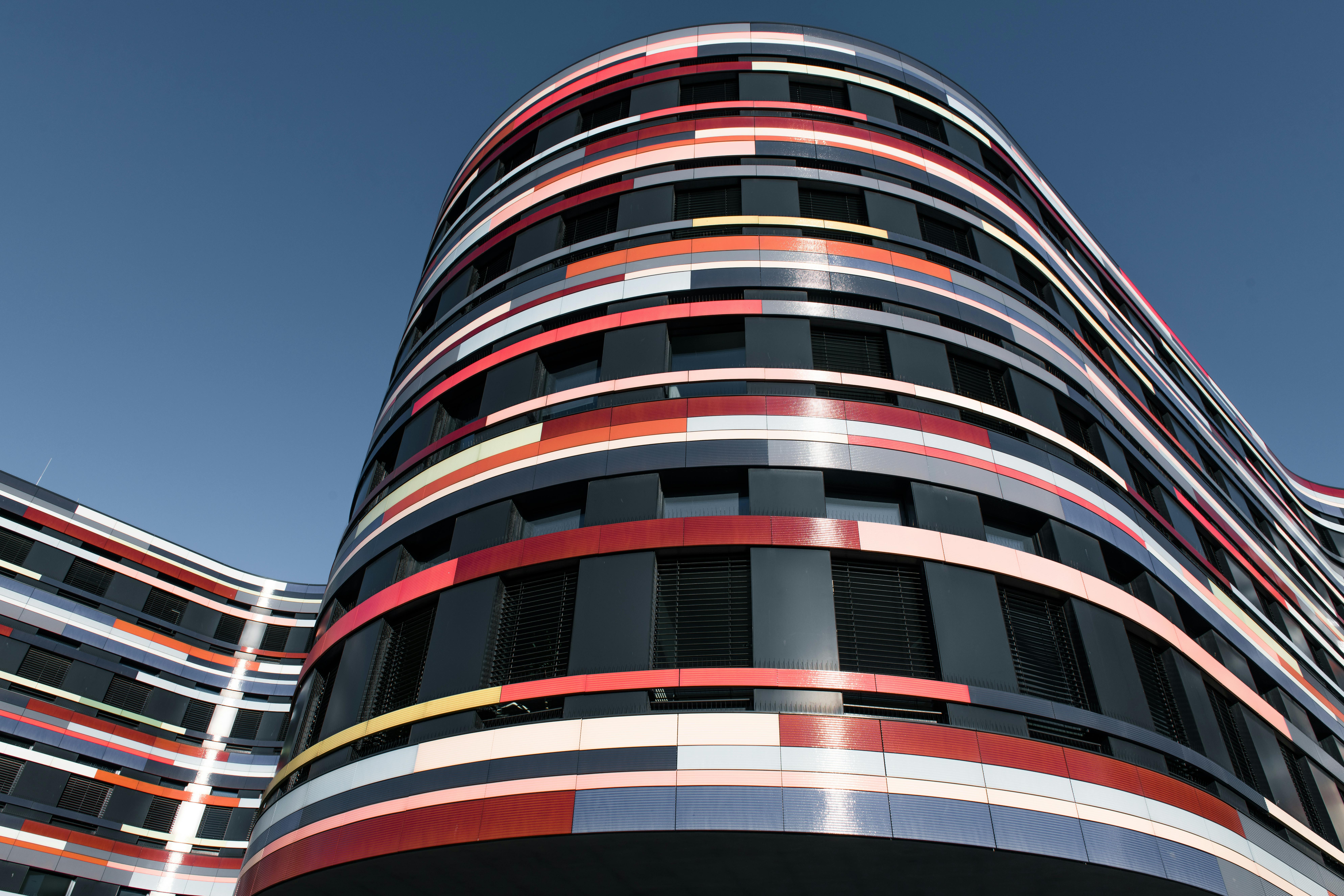 Slightly Built Photos, Download The BEST Free Slightly Built Stock ...