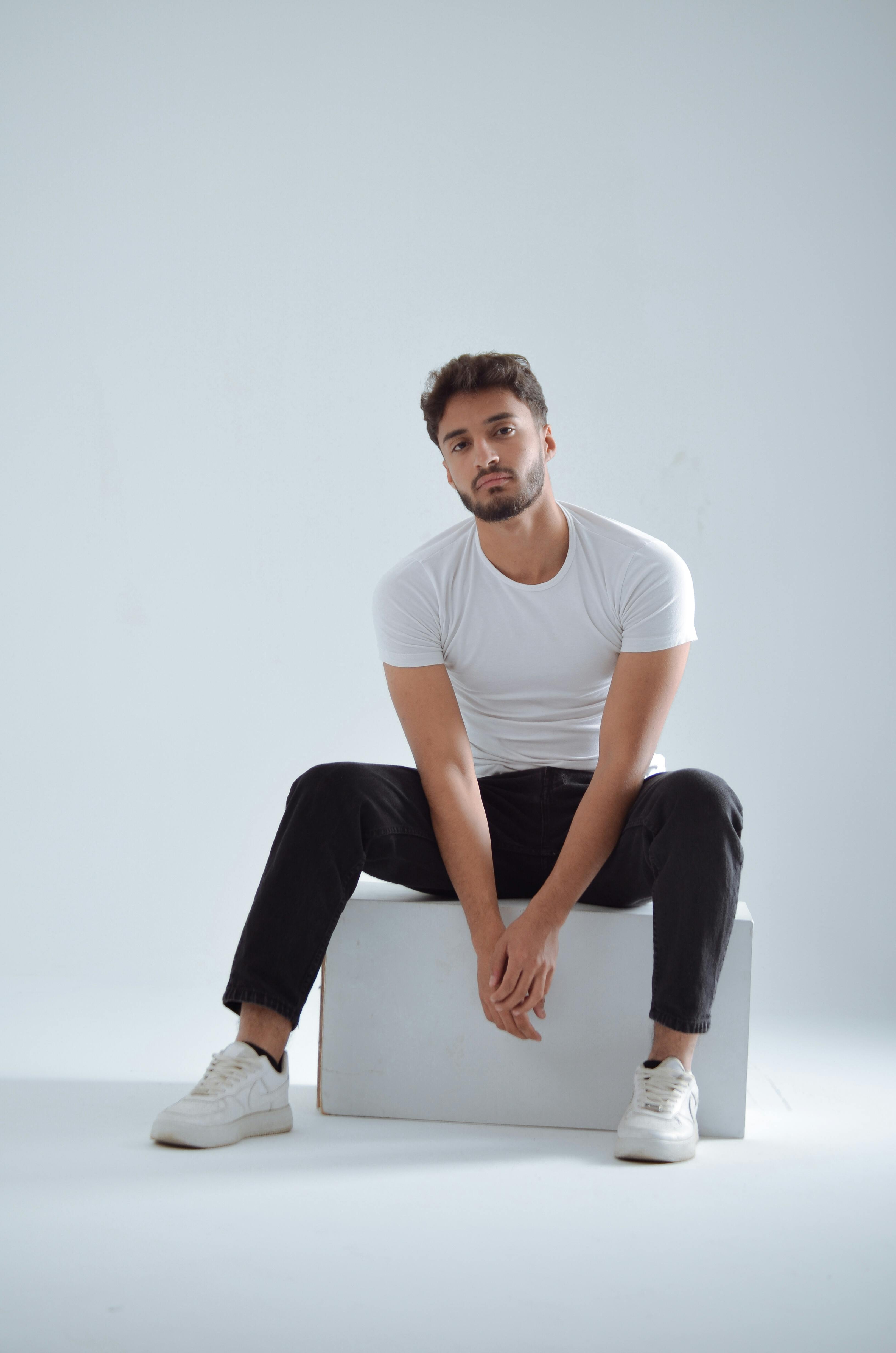 Edgar Pose Photos, Download The BEST Free Edgar Pose Stock Photos & HD ...