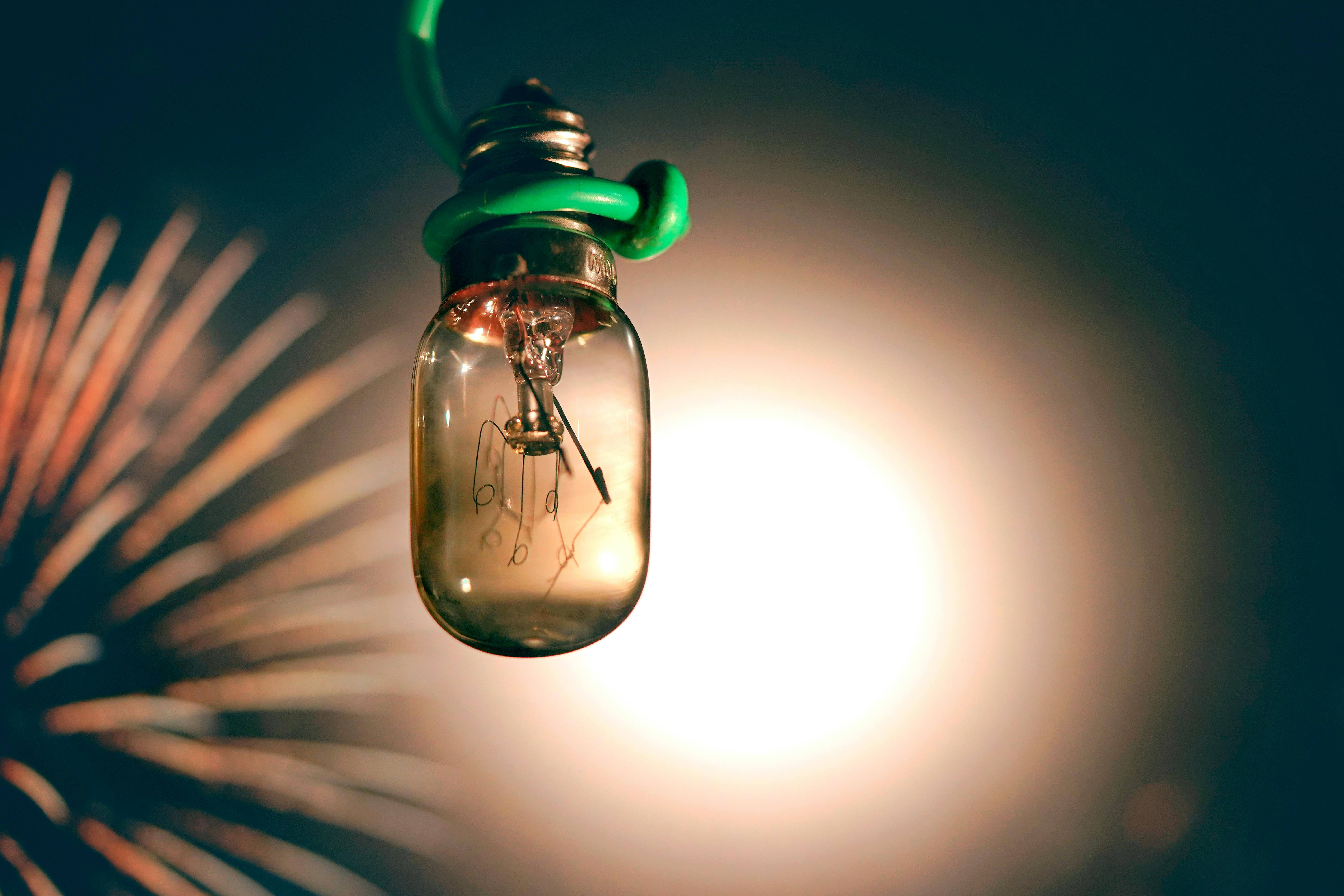 Light bulb with rusty surface in daytime · Free Stock Photo