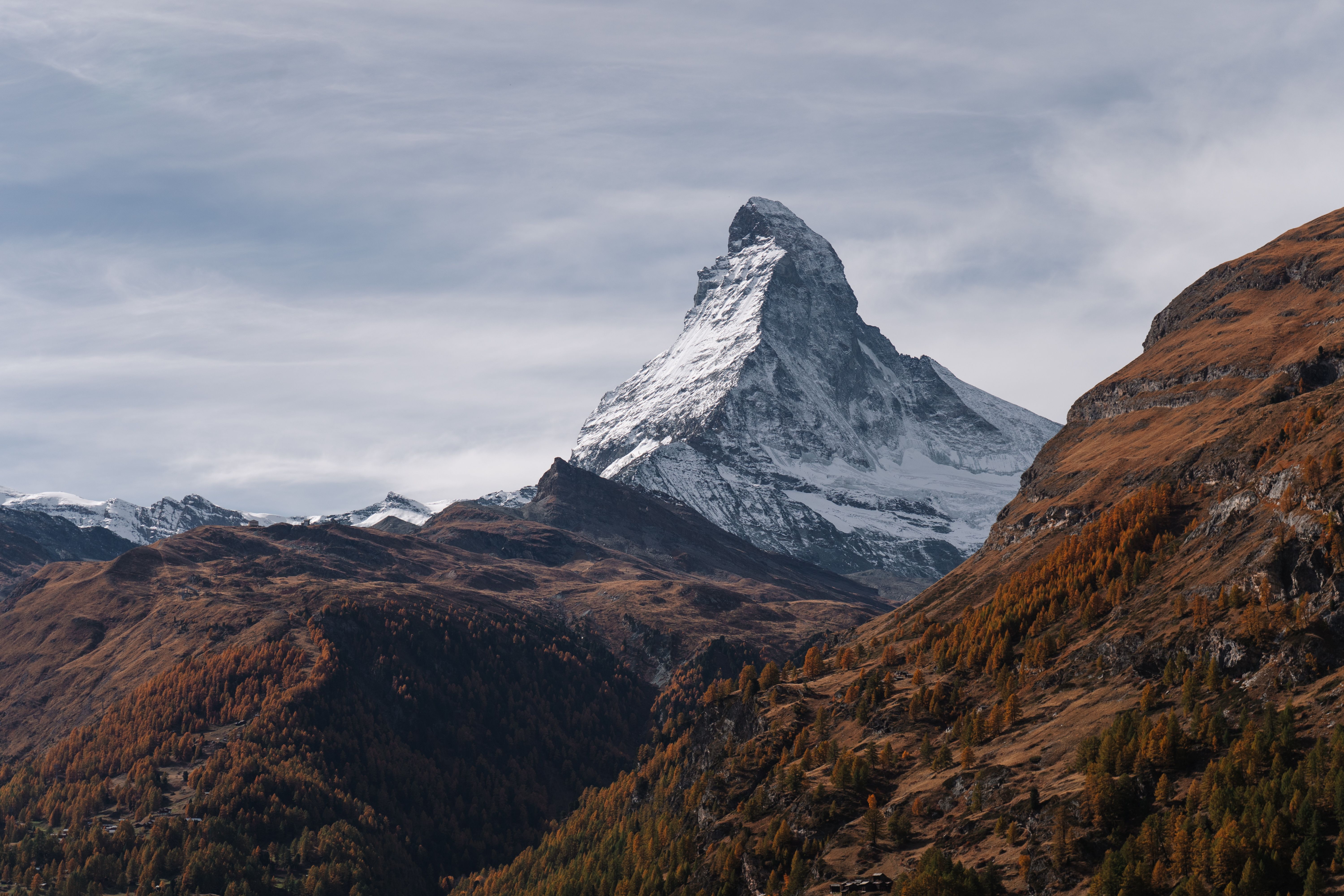 Scenic View of the Matterhorn in Fall · Free Stock Photo