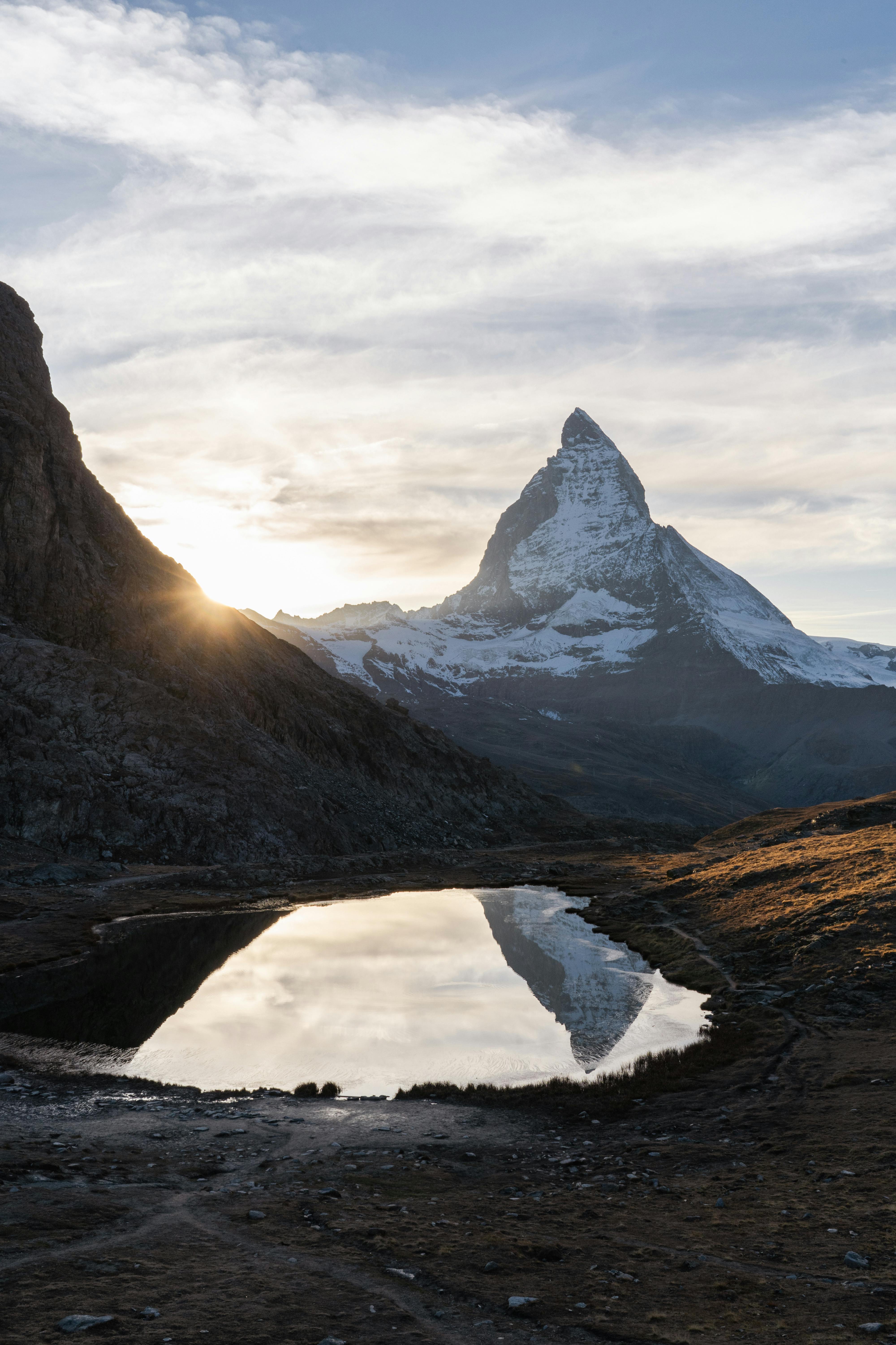 The Matterhorn Reflected In Lake Stellisee At Sunrise, Zermatt ...