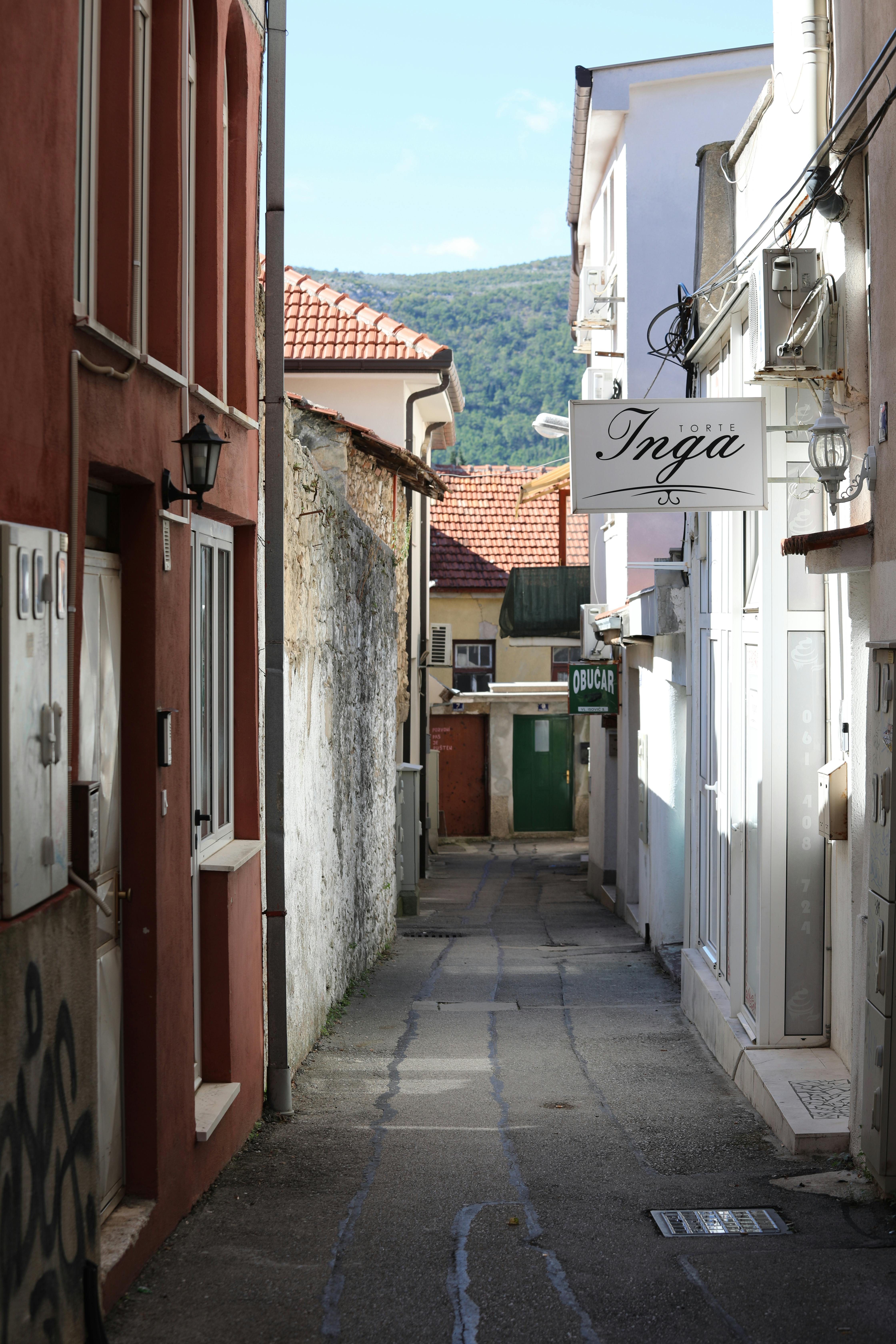 Scenic Alleyway in Mostar, Bosnia and Herzegovina · Free Stock Photo