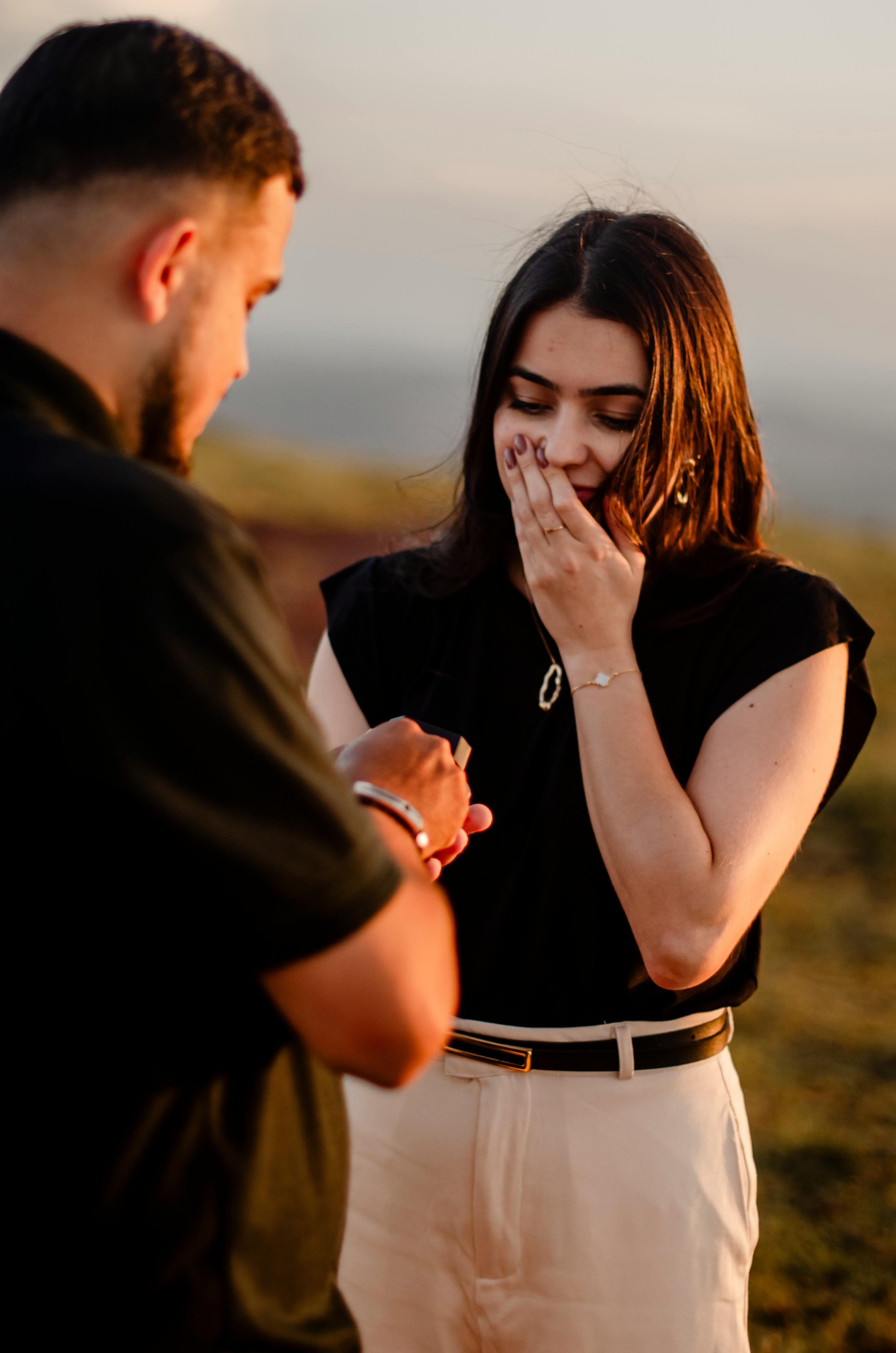 Romantic Sunset Proposal in Outdoor Setting · Free Stock Photo