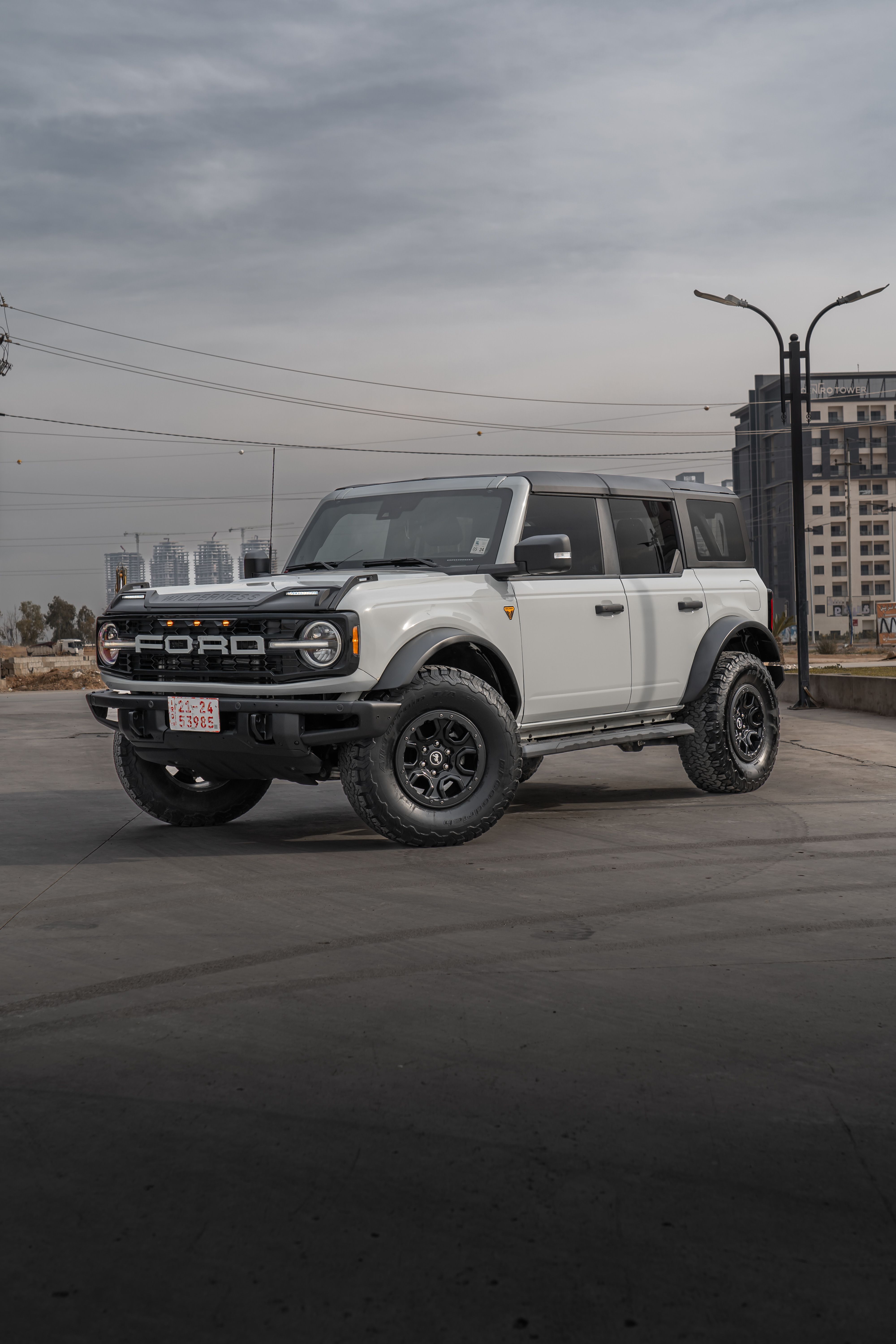 Ford Bronco SUV in Erbil Urban Setting · Free Stock Photo