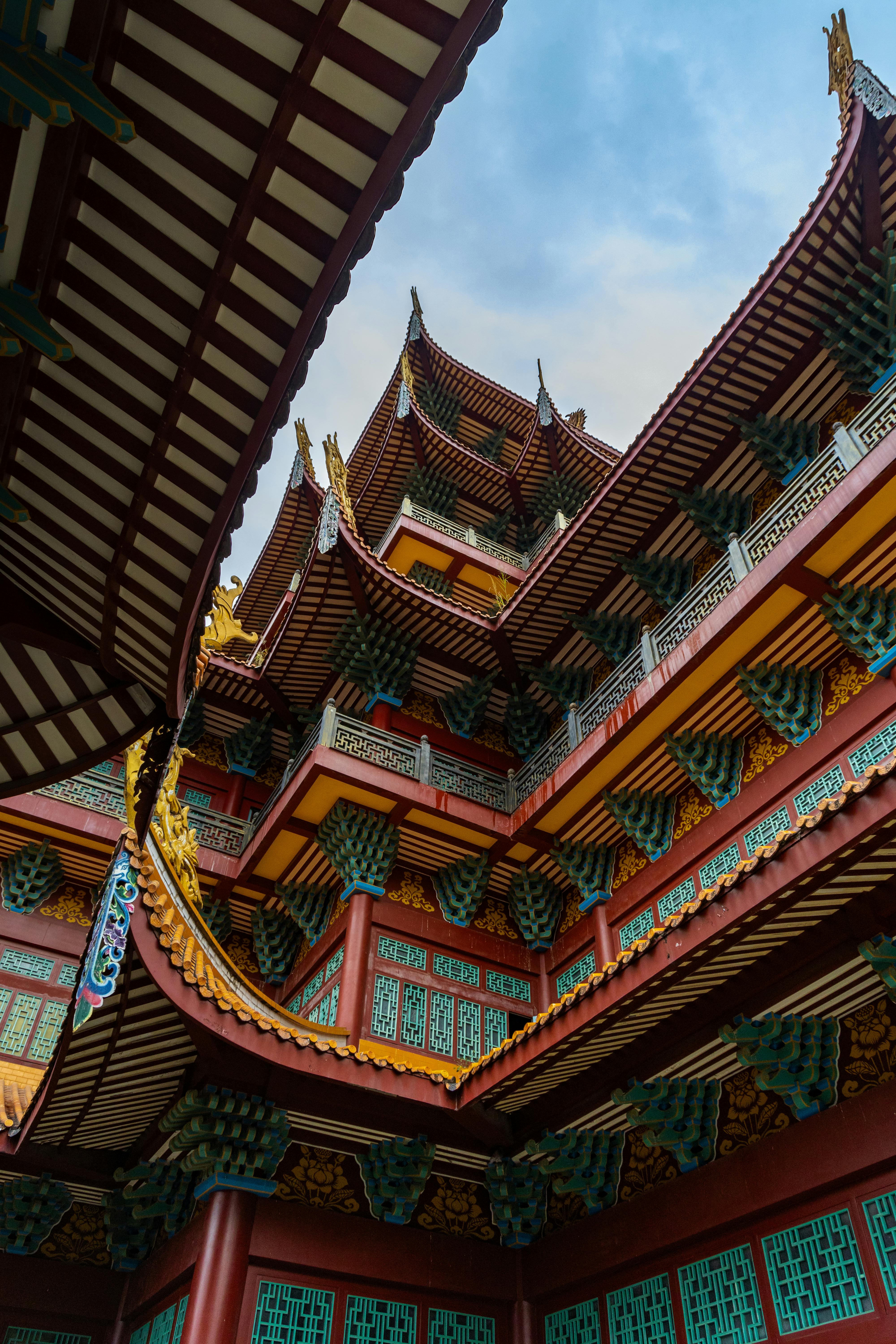 Stunning Traditional Asian Temple Architecture · Free Stock Photo