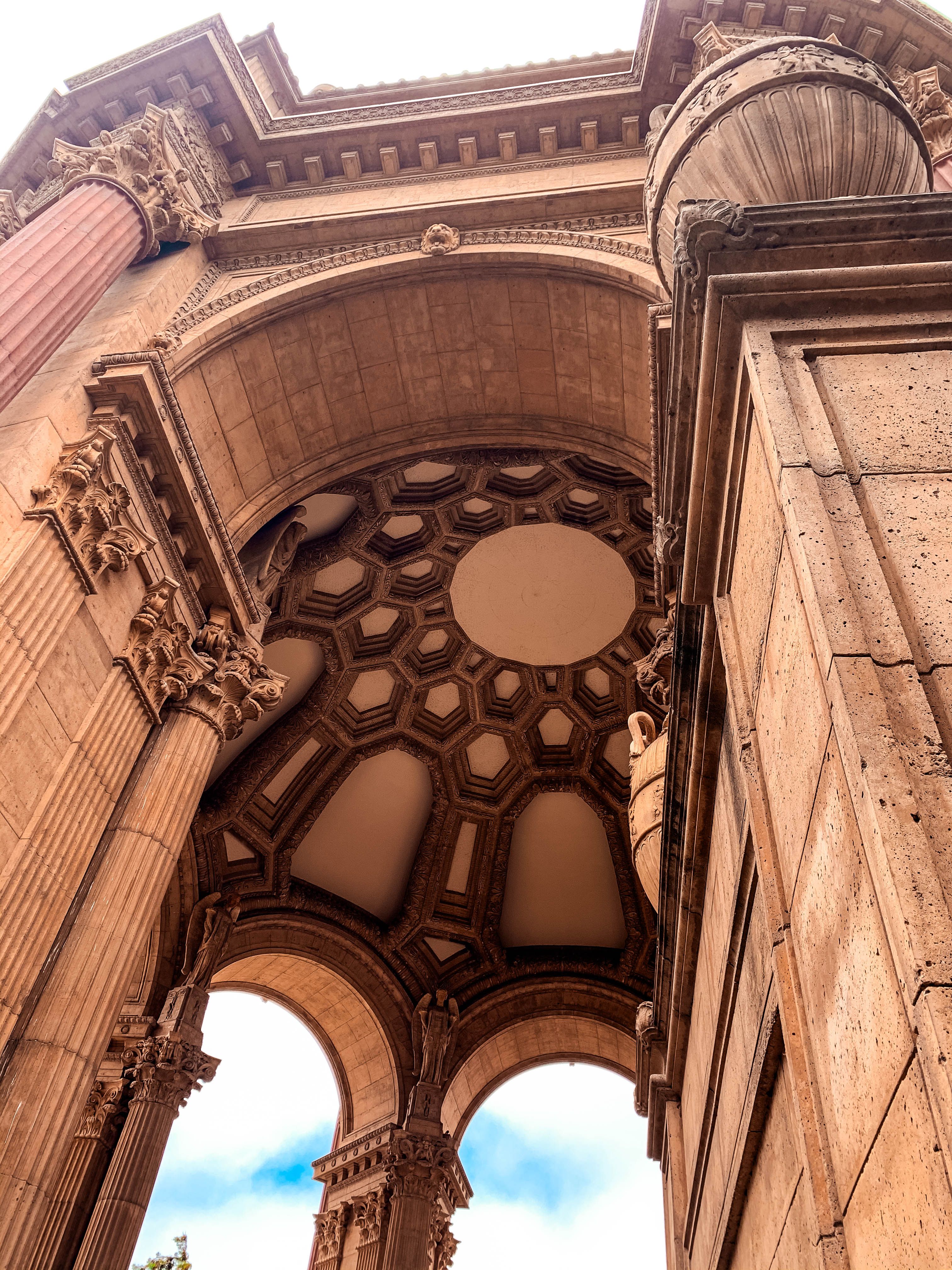 Majestic Architectural Archway with Ornate Details · Free Stock Photo