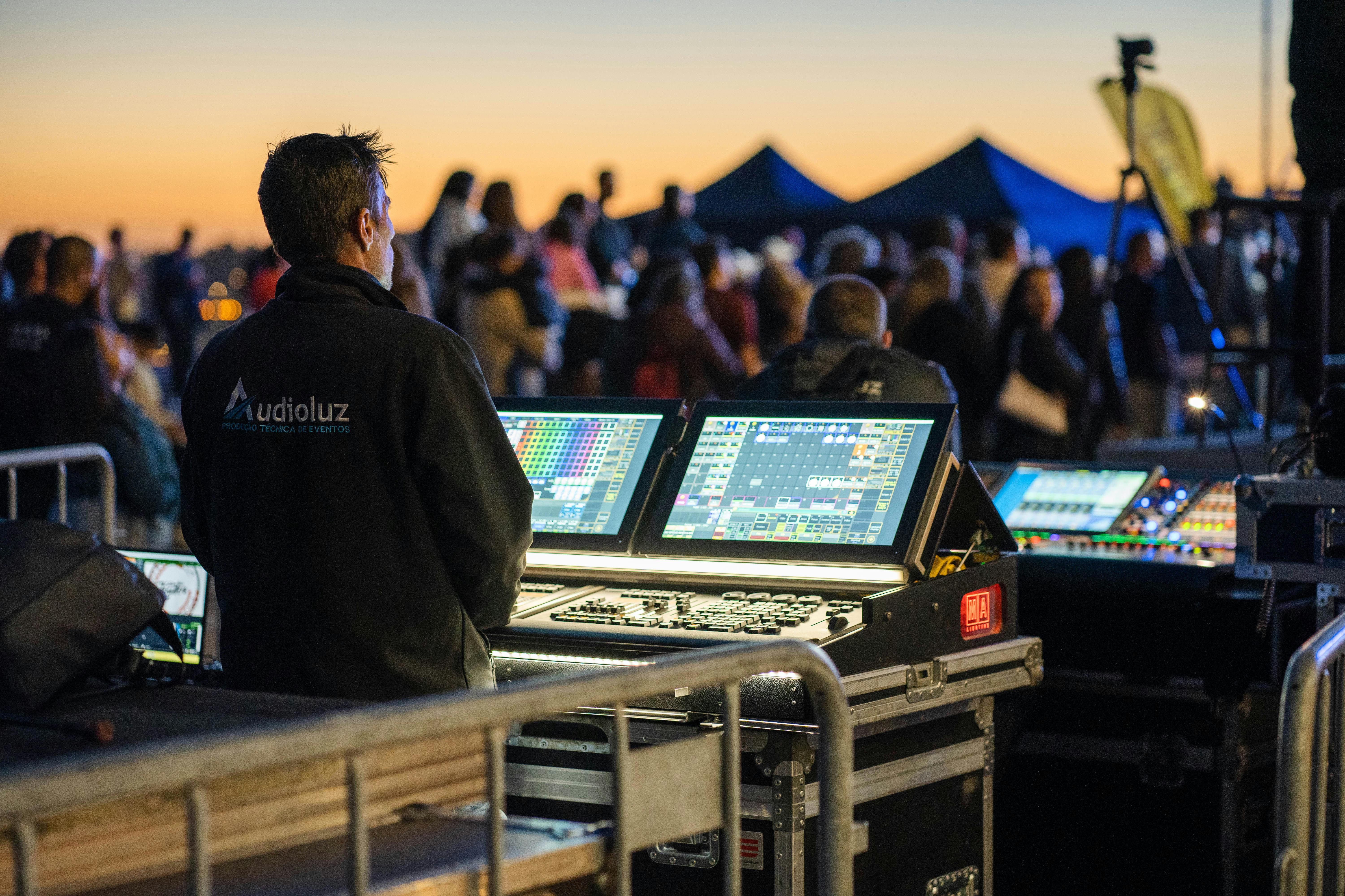 Outdoor Event Sound and Lighting Setup at Sunset · Free Stock Photo
