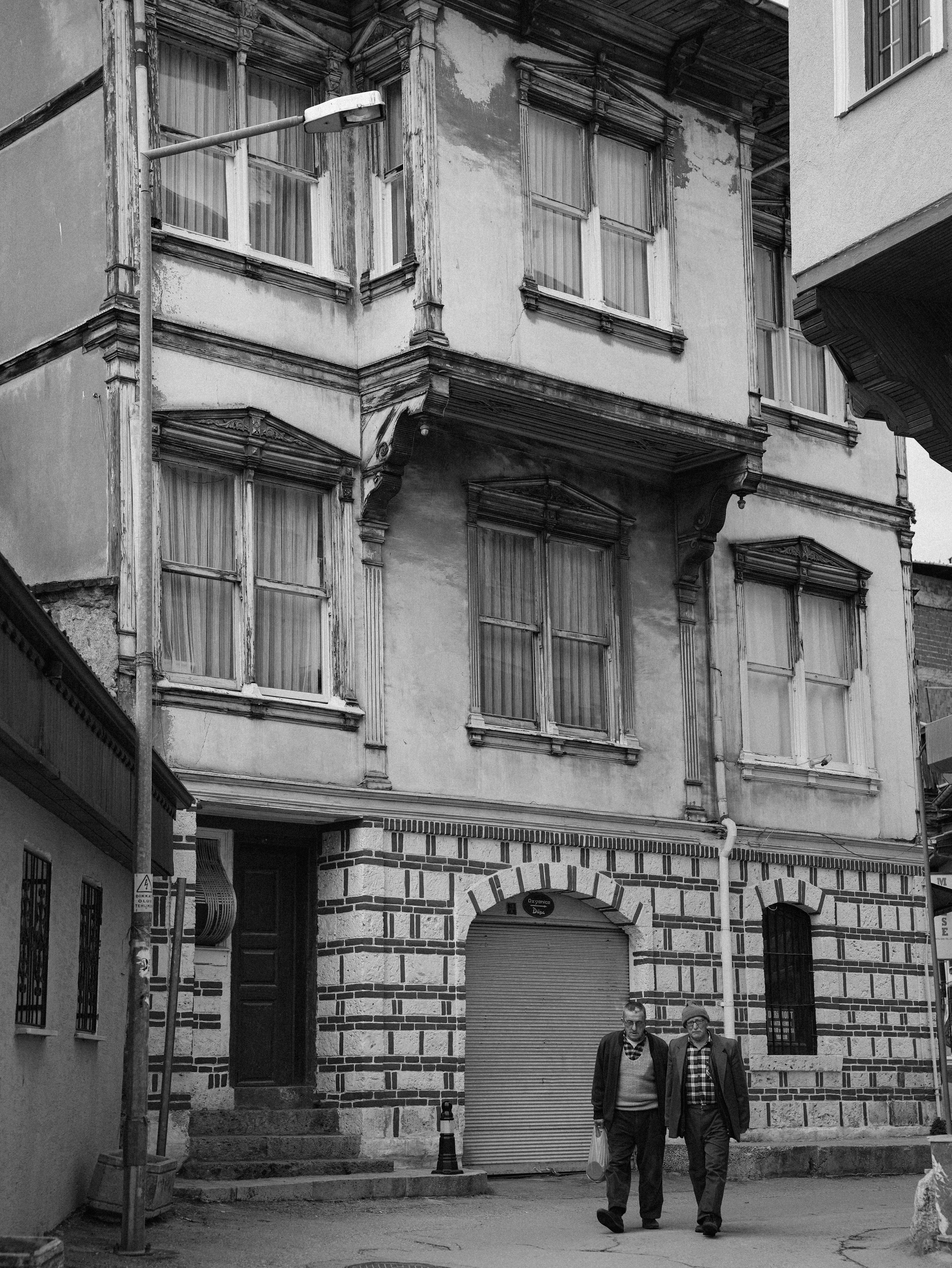 Historic architecture and daily life in Bursa · Free Stock Photo