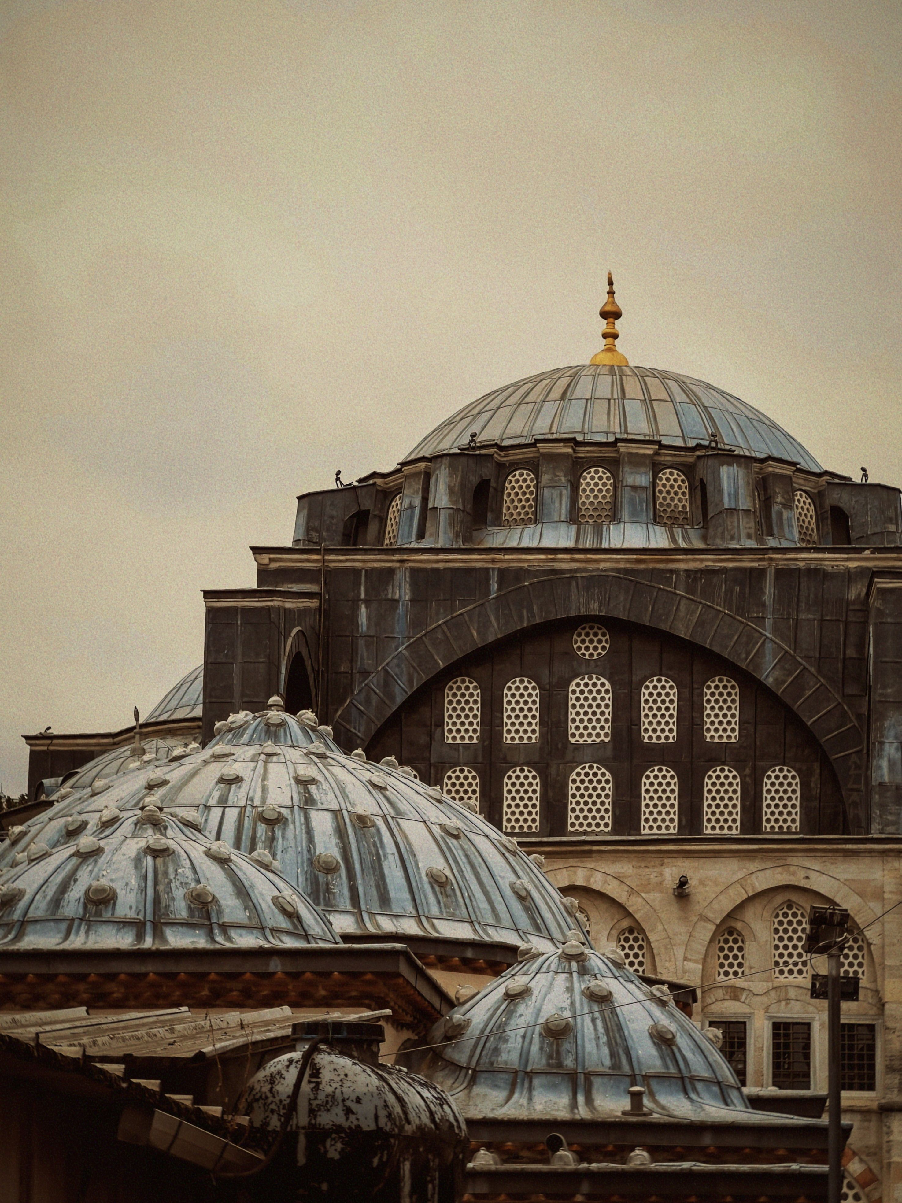 Historic Dome Architecture of Ottoman Mosque · Free Stock Photo