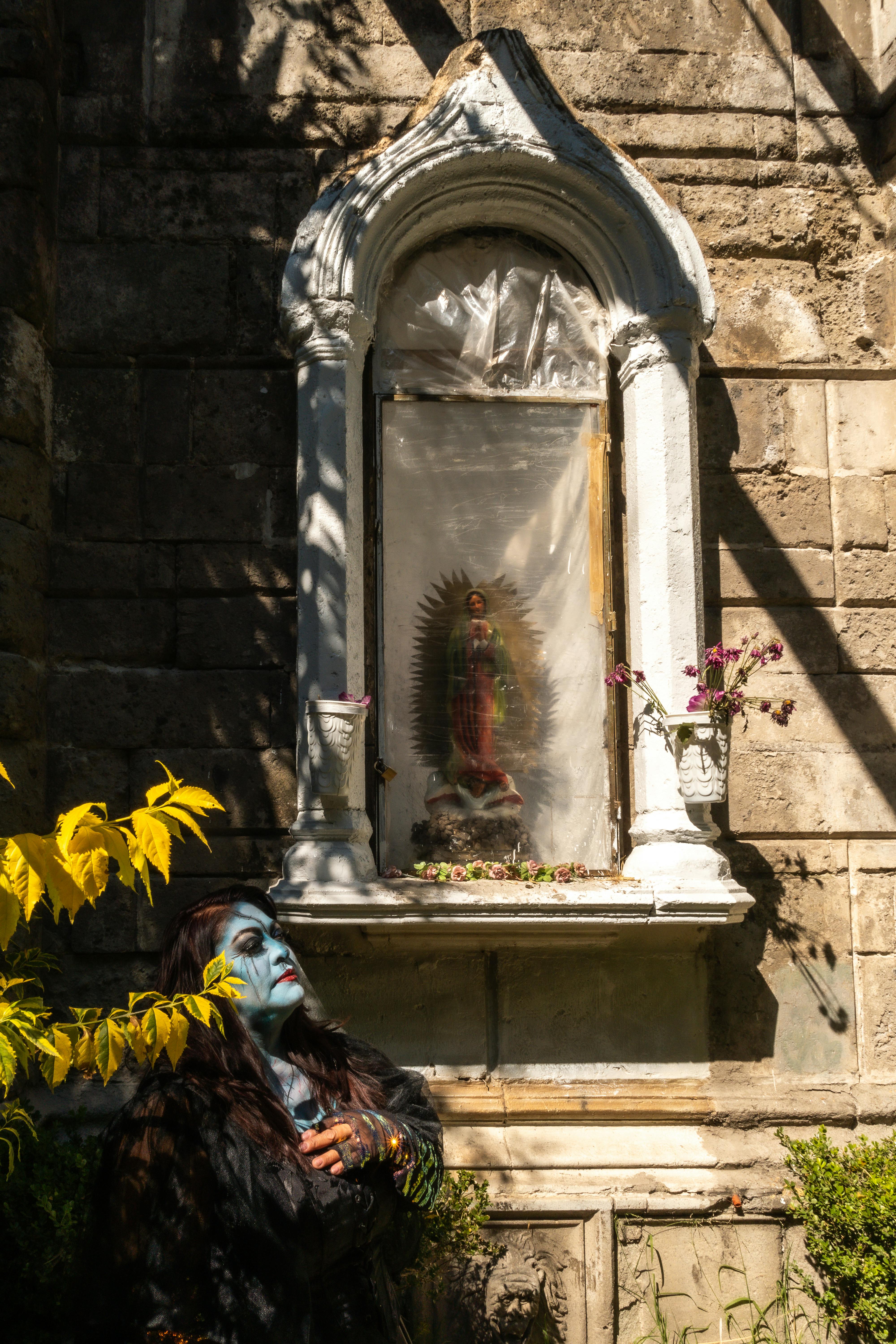Surreal Portrait with Religious Shrine in Mexico · Free Stock Photo