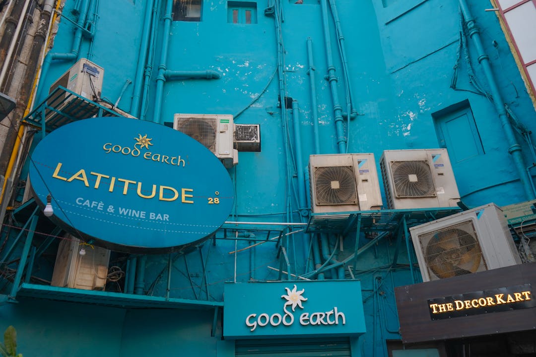 How to Clean Outside AC Unit Easily & Effectively