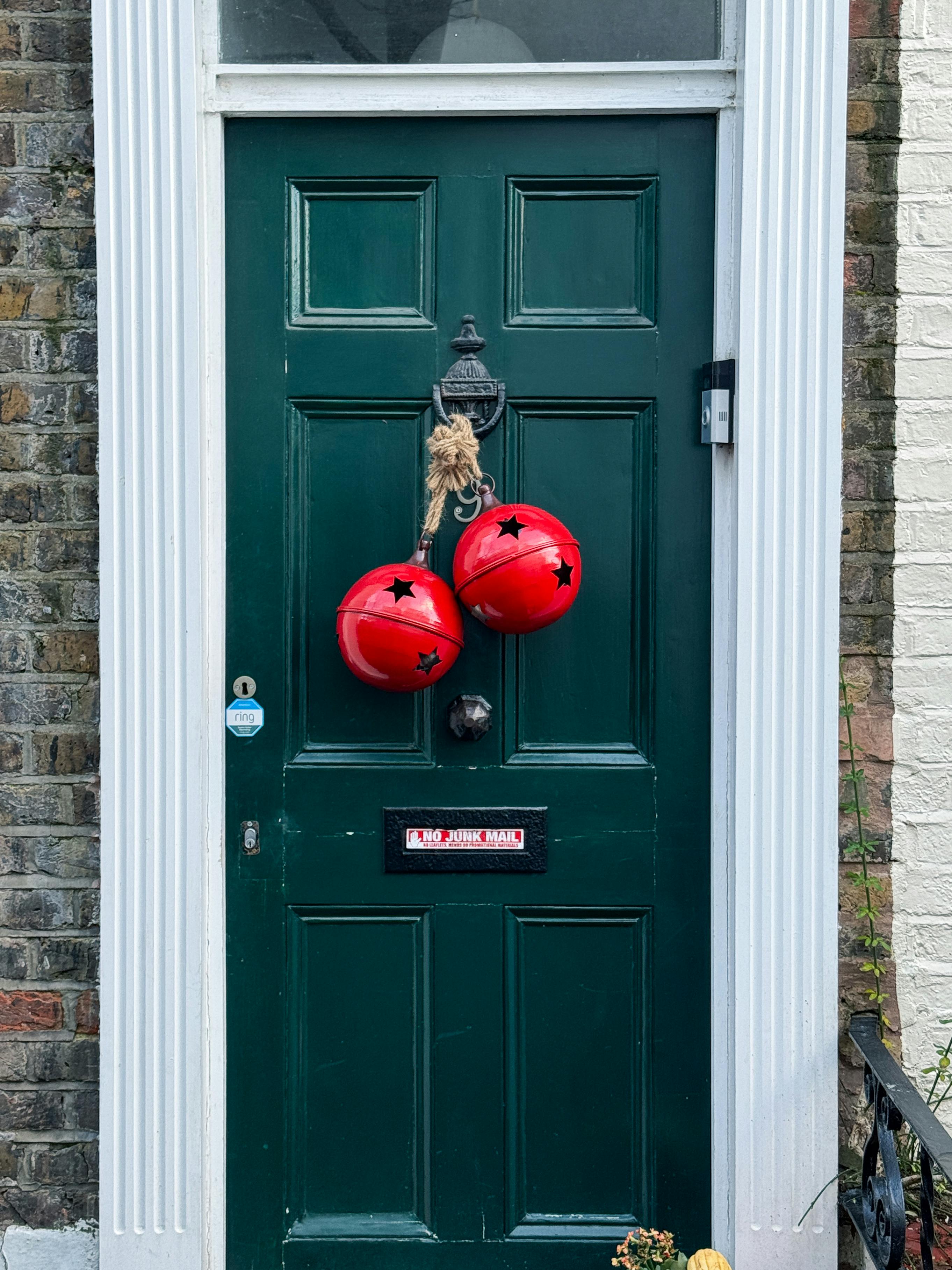 Junk In Rope Photos, Download The BEST Free Junk In Rope Stock Photos ...