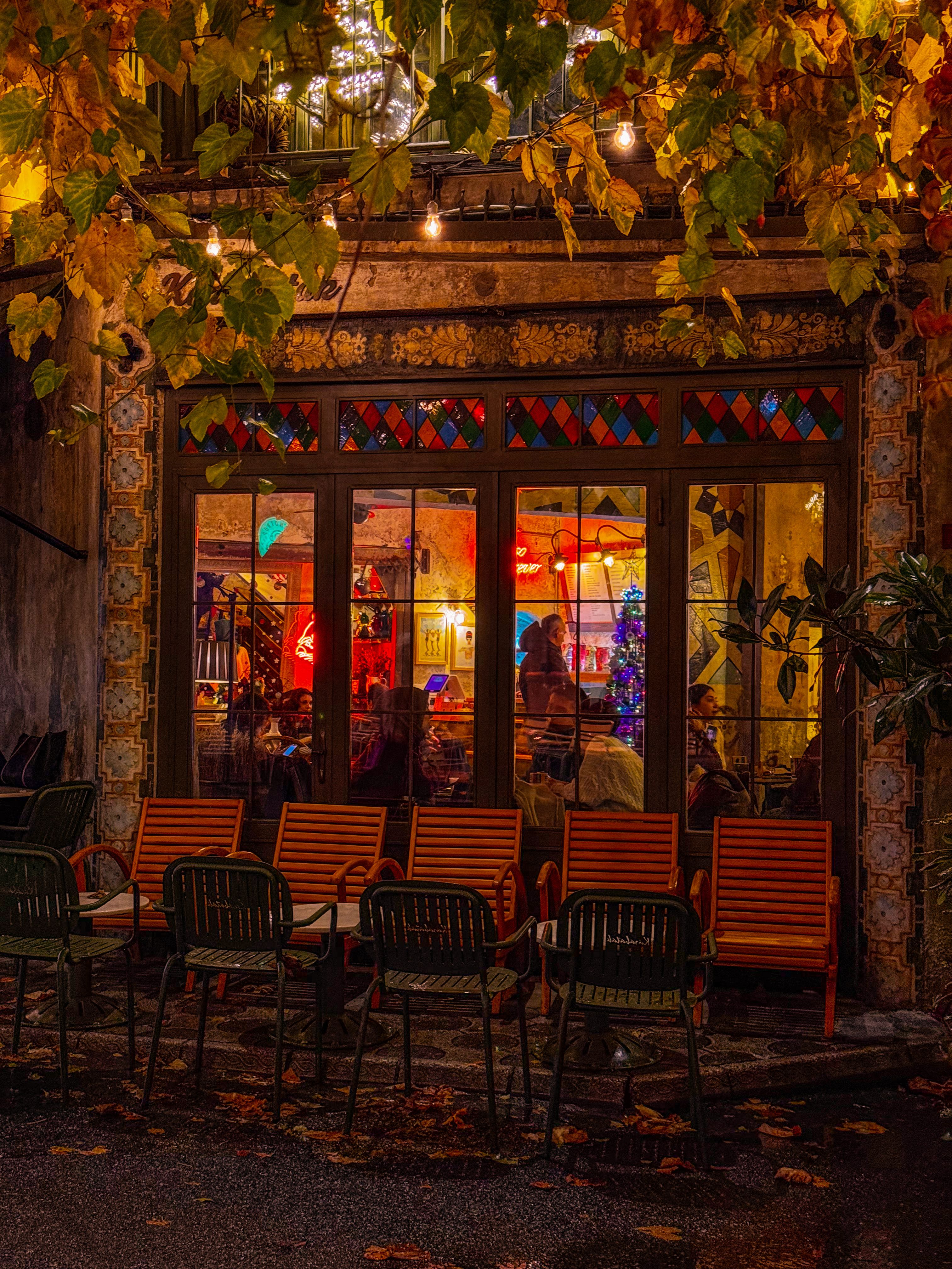 Cozy Cafe Evening with Autumn Decor · Free Stock Photo