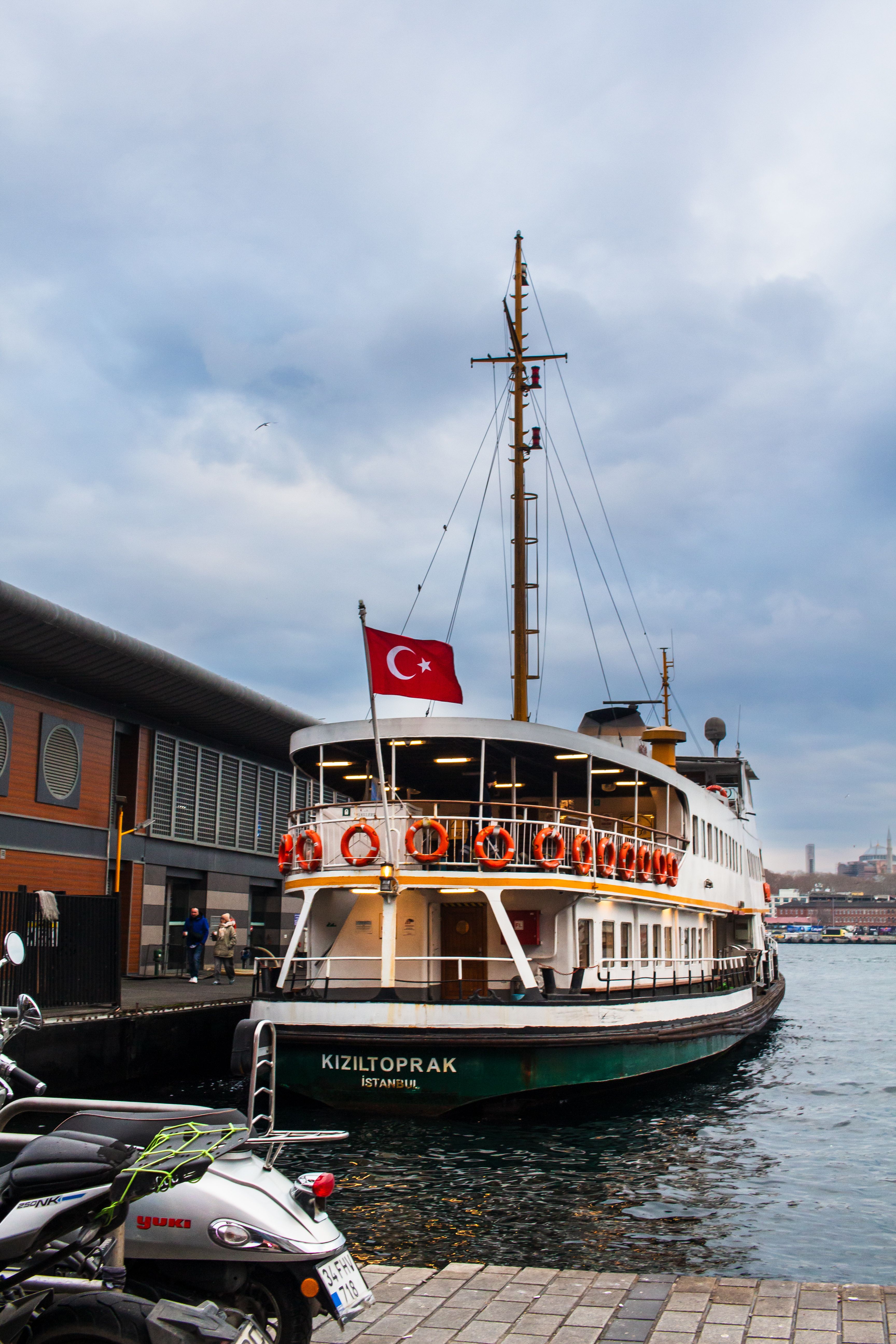 Metropolitan Pier Photos, Download The BEST Free Metropolitan Pier ...