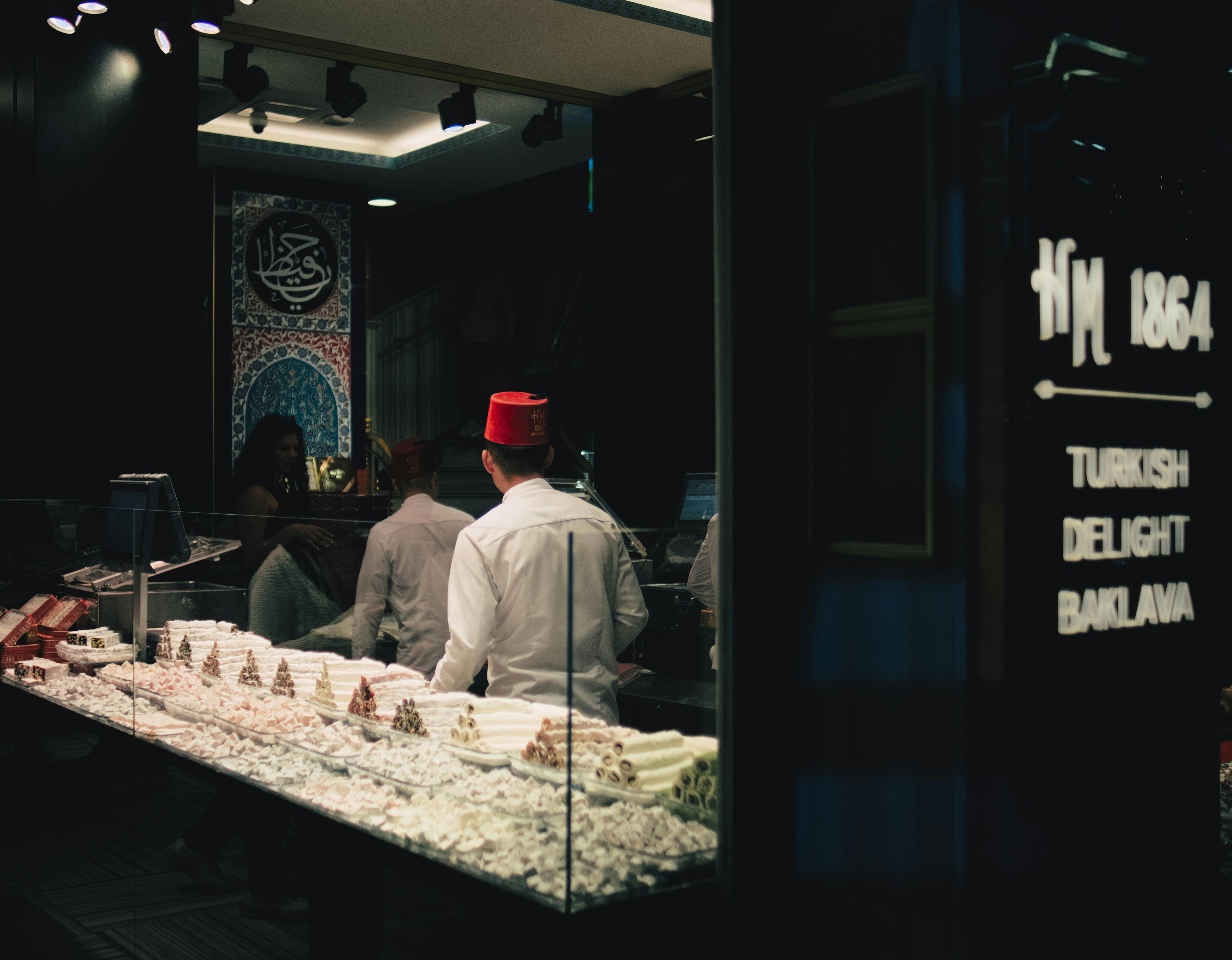 Traditional Turkish Delight Shop in İstanbul · Free Stock Photo