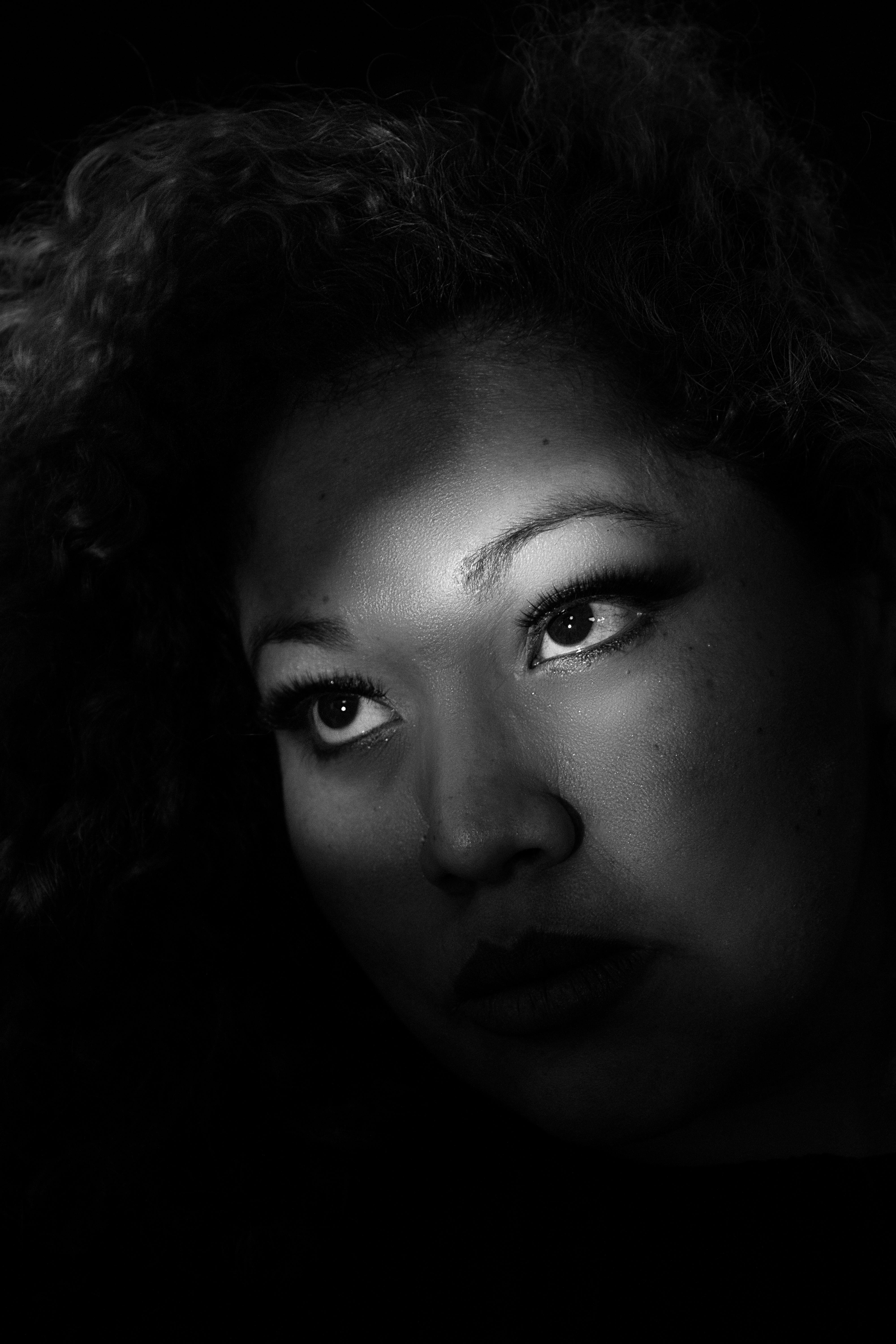 Dramatic Black and White Portrait with Shadows · Free Stock Photo