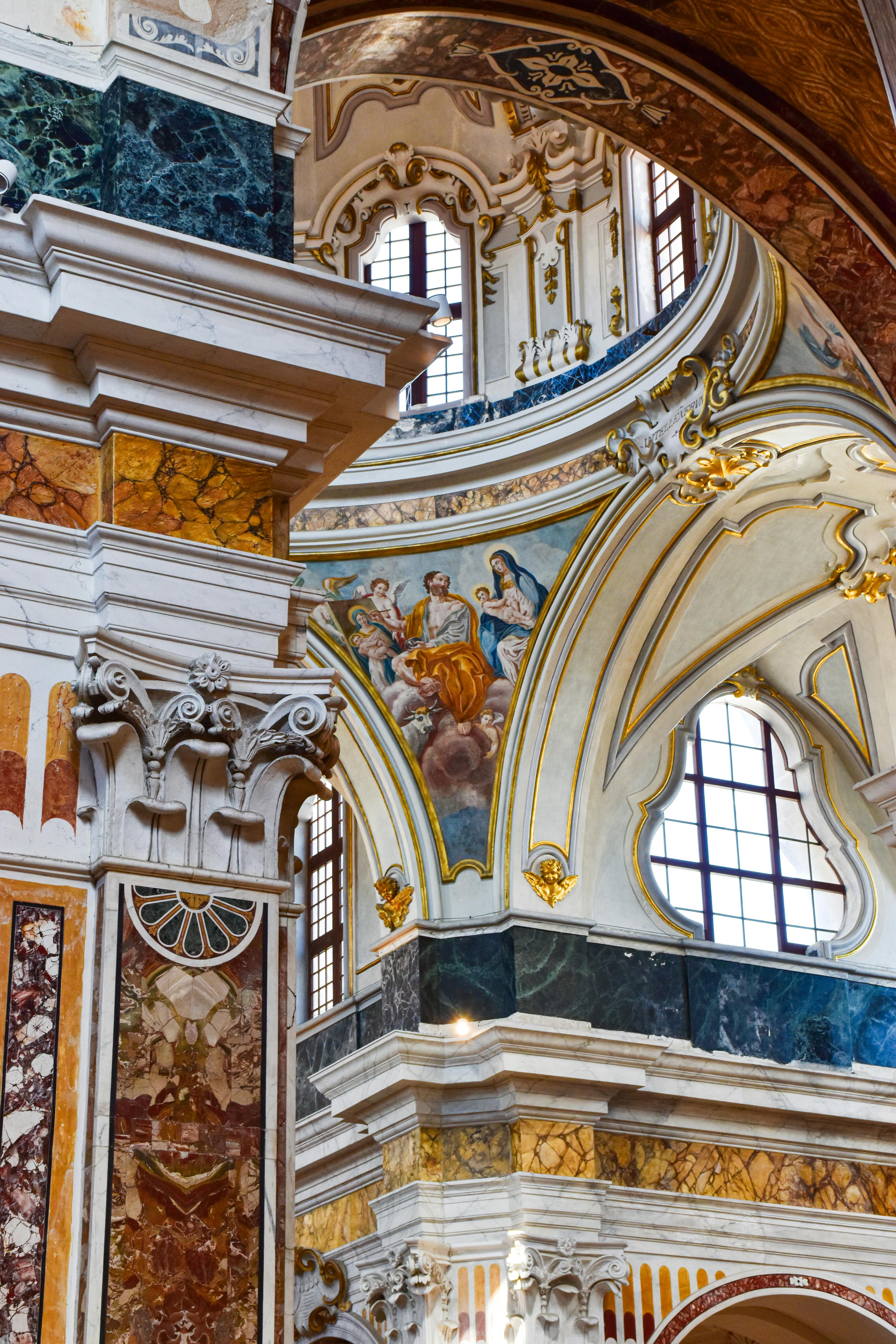 Stunning Baroque Interior in Apulia, Italy · Free Stock Photo