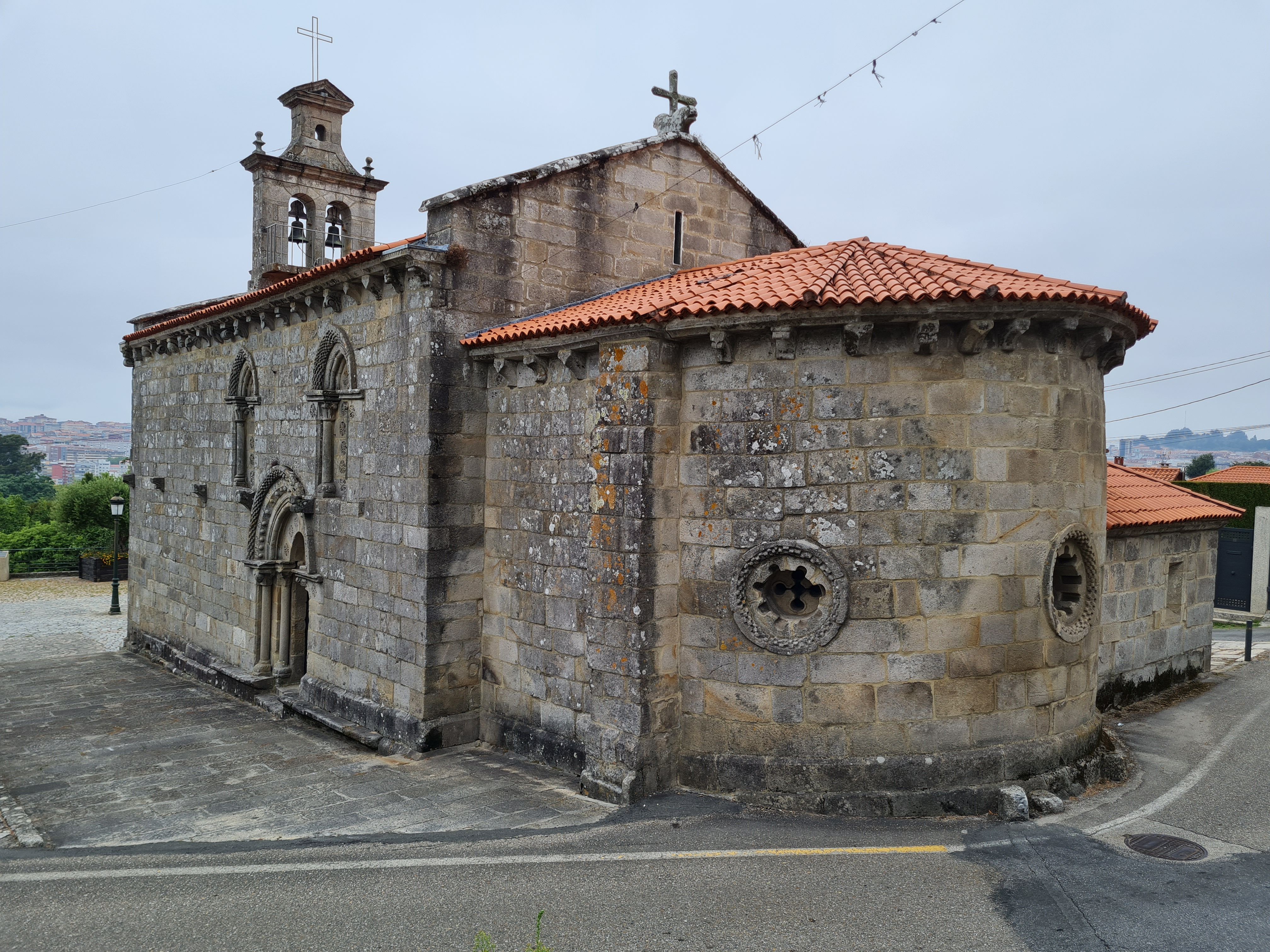 Historic Stone Church with Red Tiled Roof · Free Stock Photo