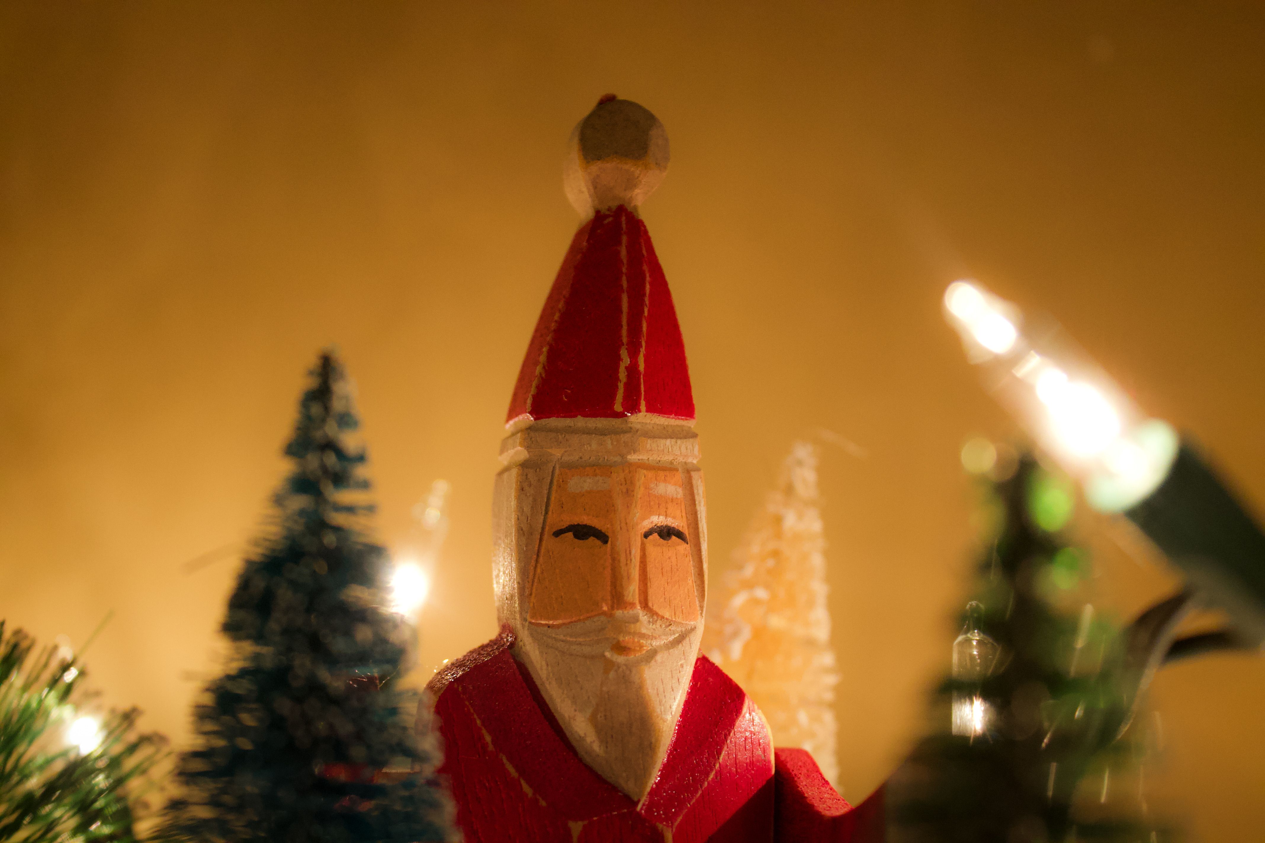 Festive Santa Figure with Holiday Glow · Free Stock Photo