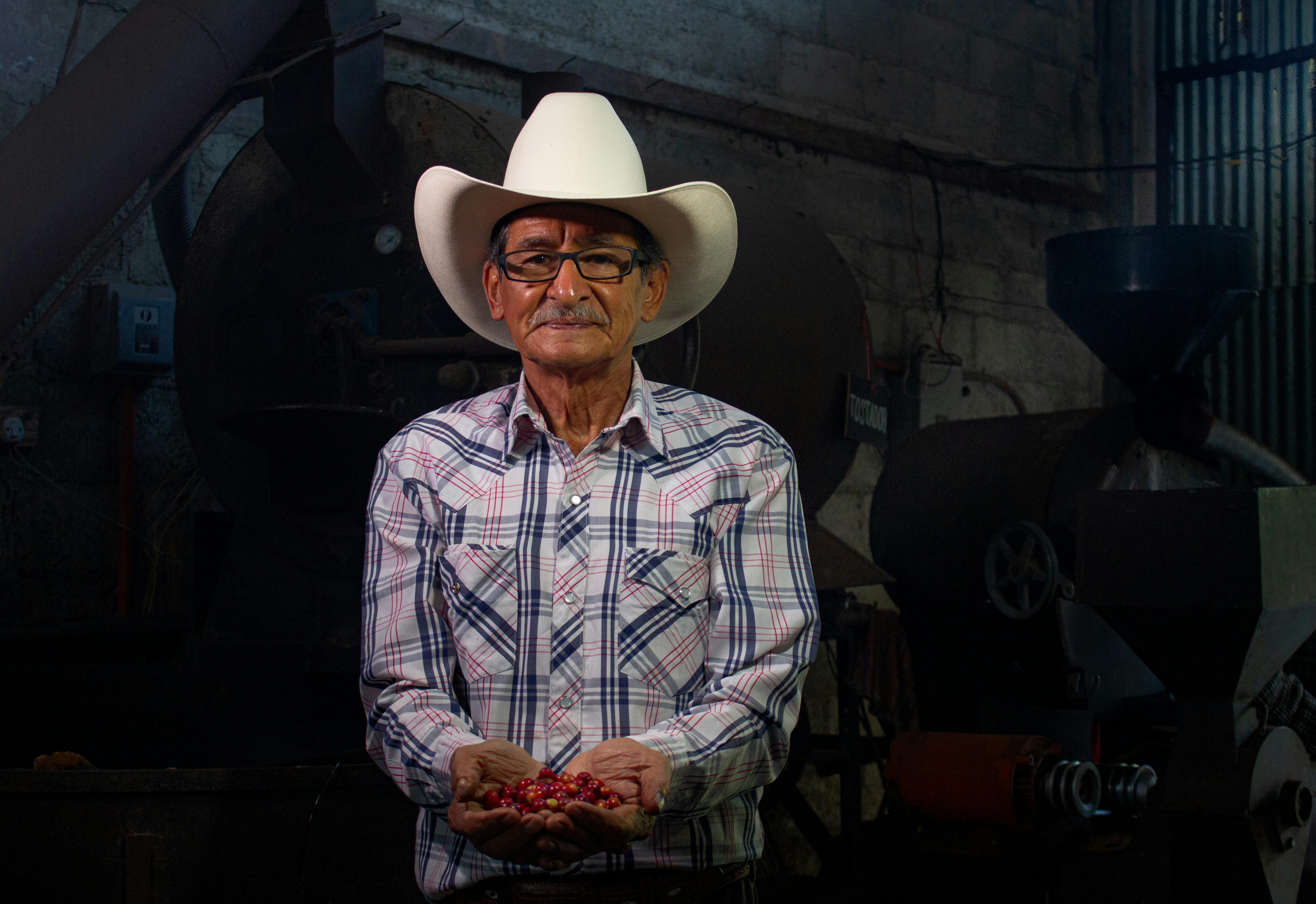 How To Make Eclipse Glasses: Easy Steps For Safe Solar Viewing - How to ...