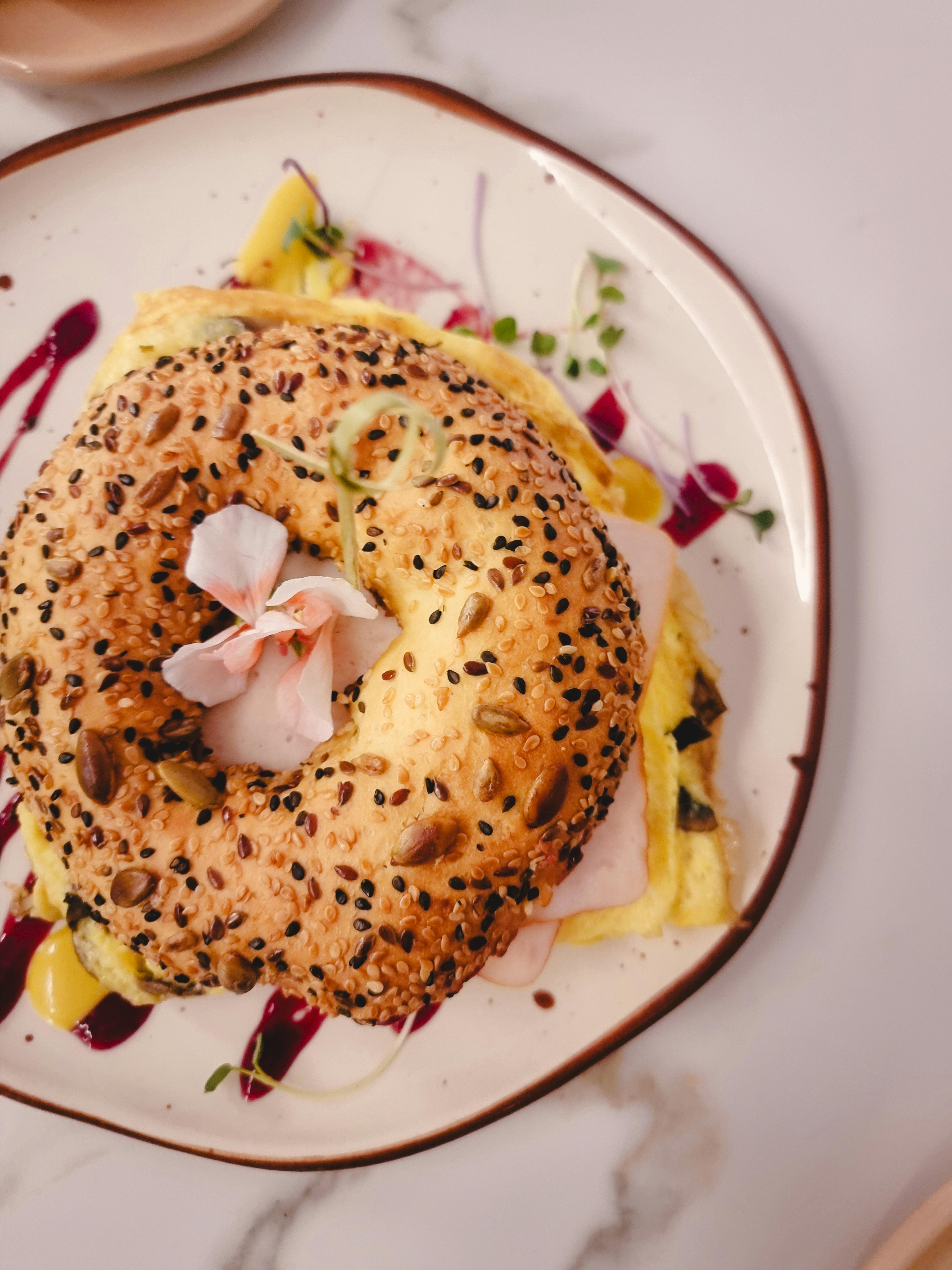 Multigrain Bagel Photos, Download The BEST Free Multigrain Bagel Stock ...