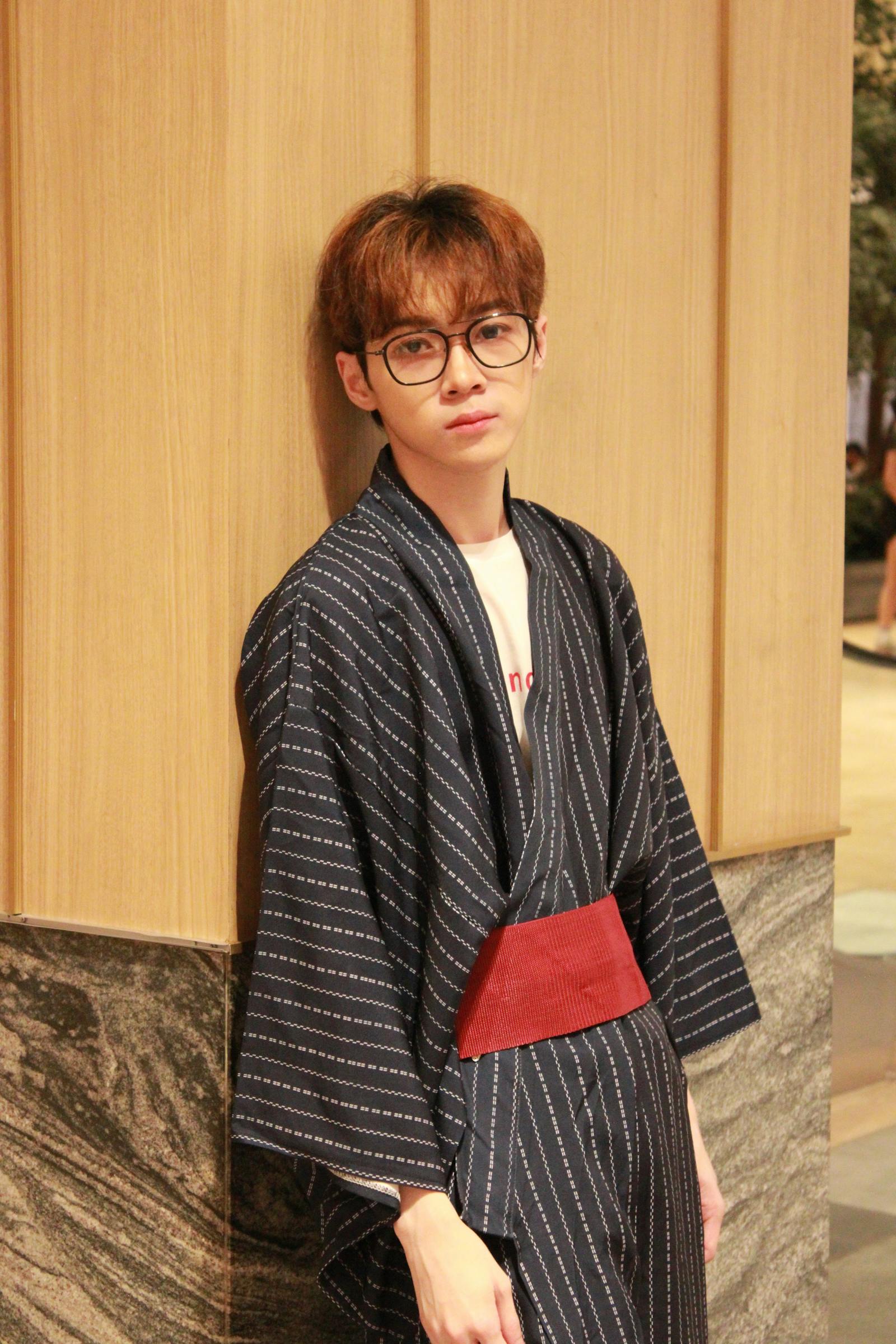 Japanese Boys Photos, Download The BEST Free Japanese Boys Stock Photos ...