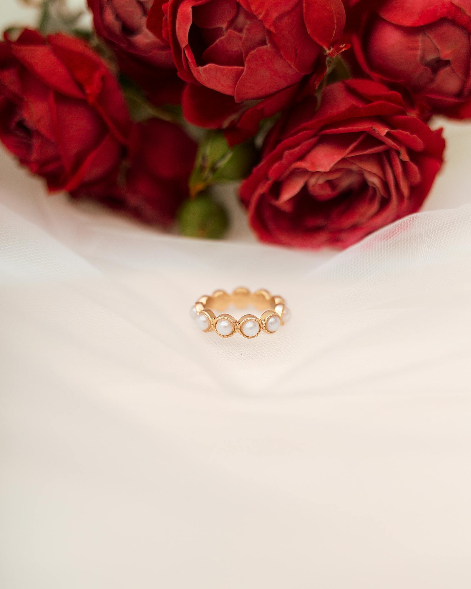 Gold Ring Photos, Download The BEST Free Gold Ring Stock Photos & HD Images