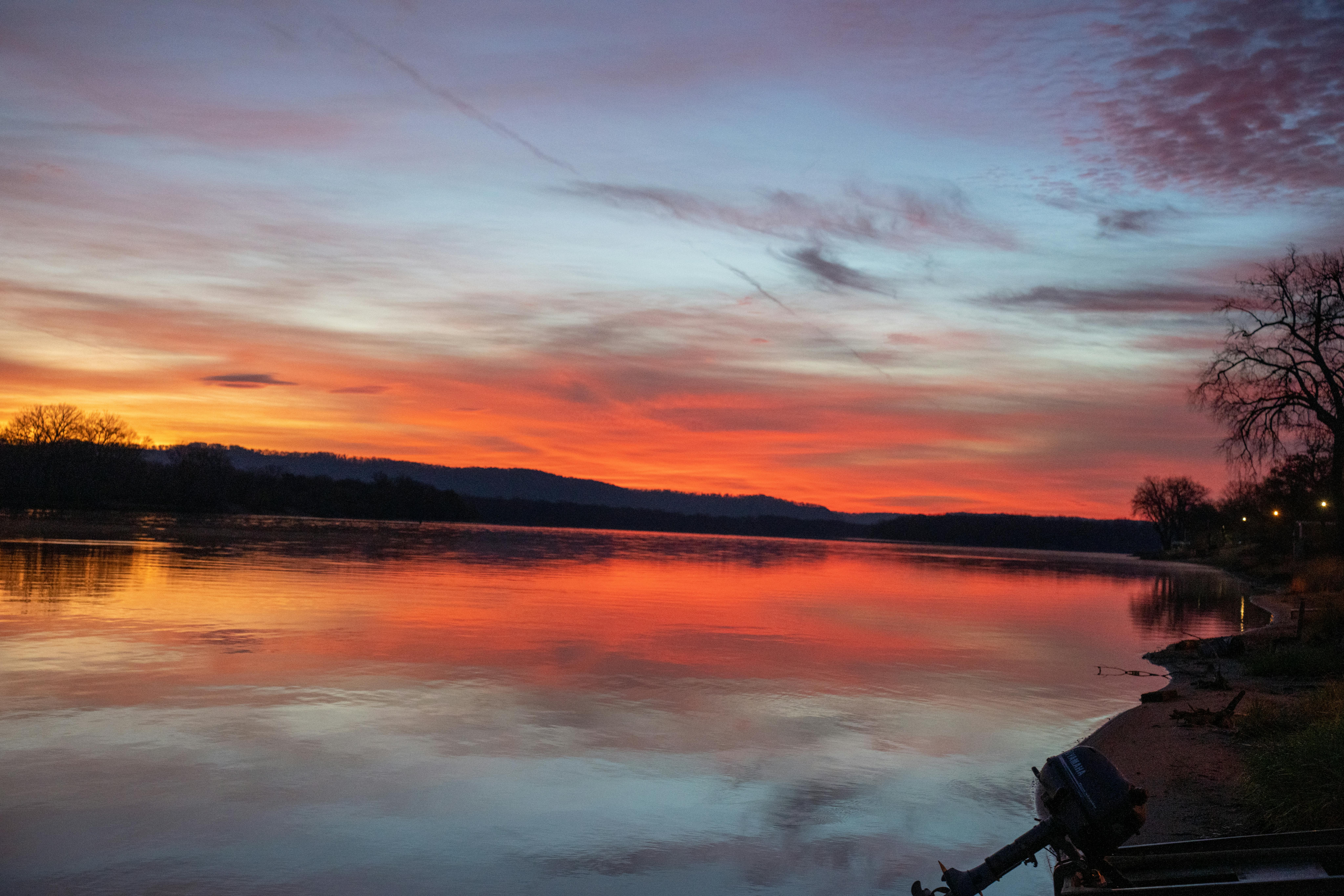 Stunning Mississippi River Sunset in Wabasha · Free Stock Photo