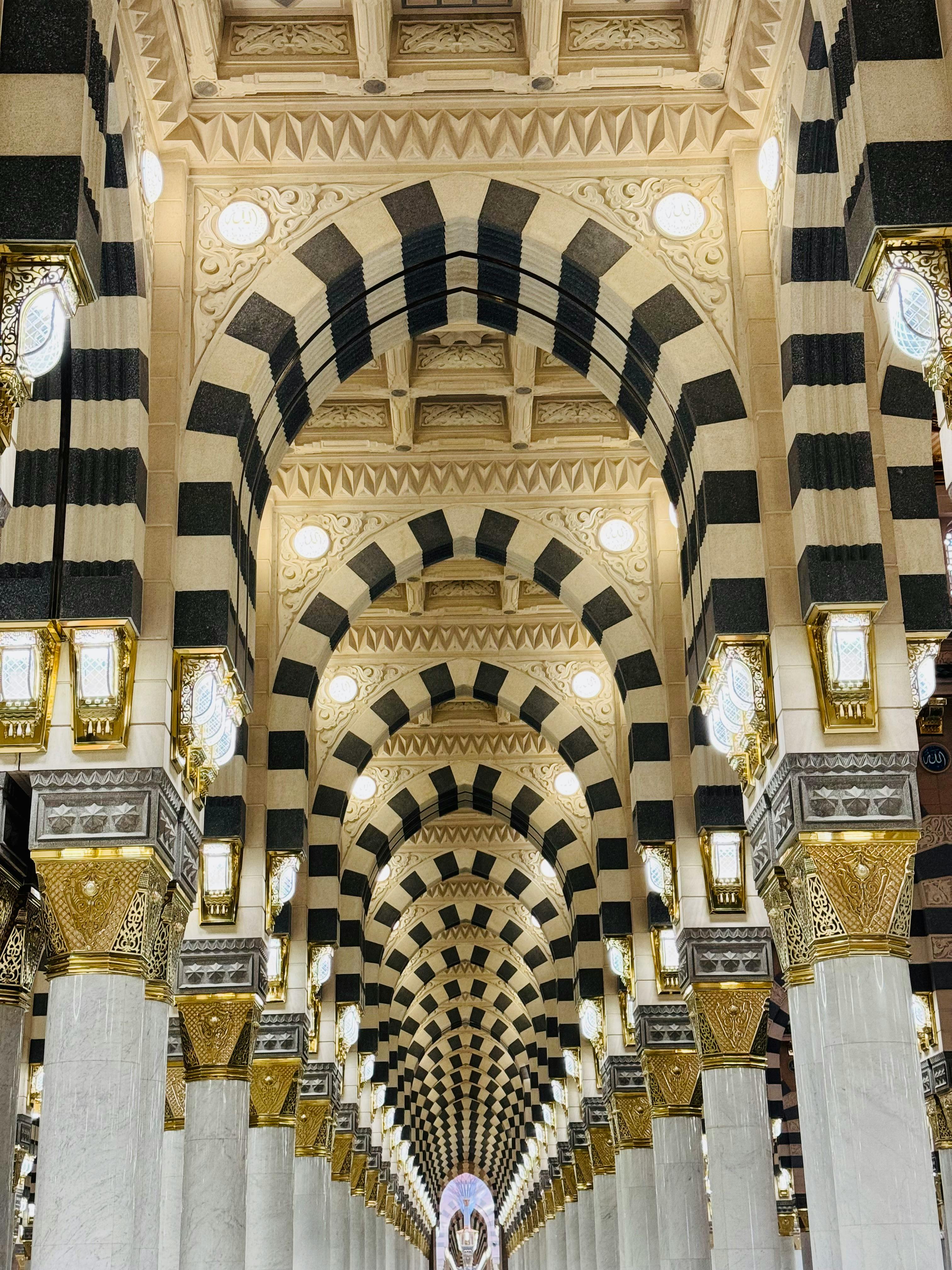 Ornate Islamic Architecture in Madinah · Free Stock Photo