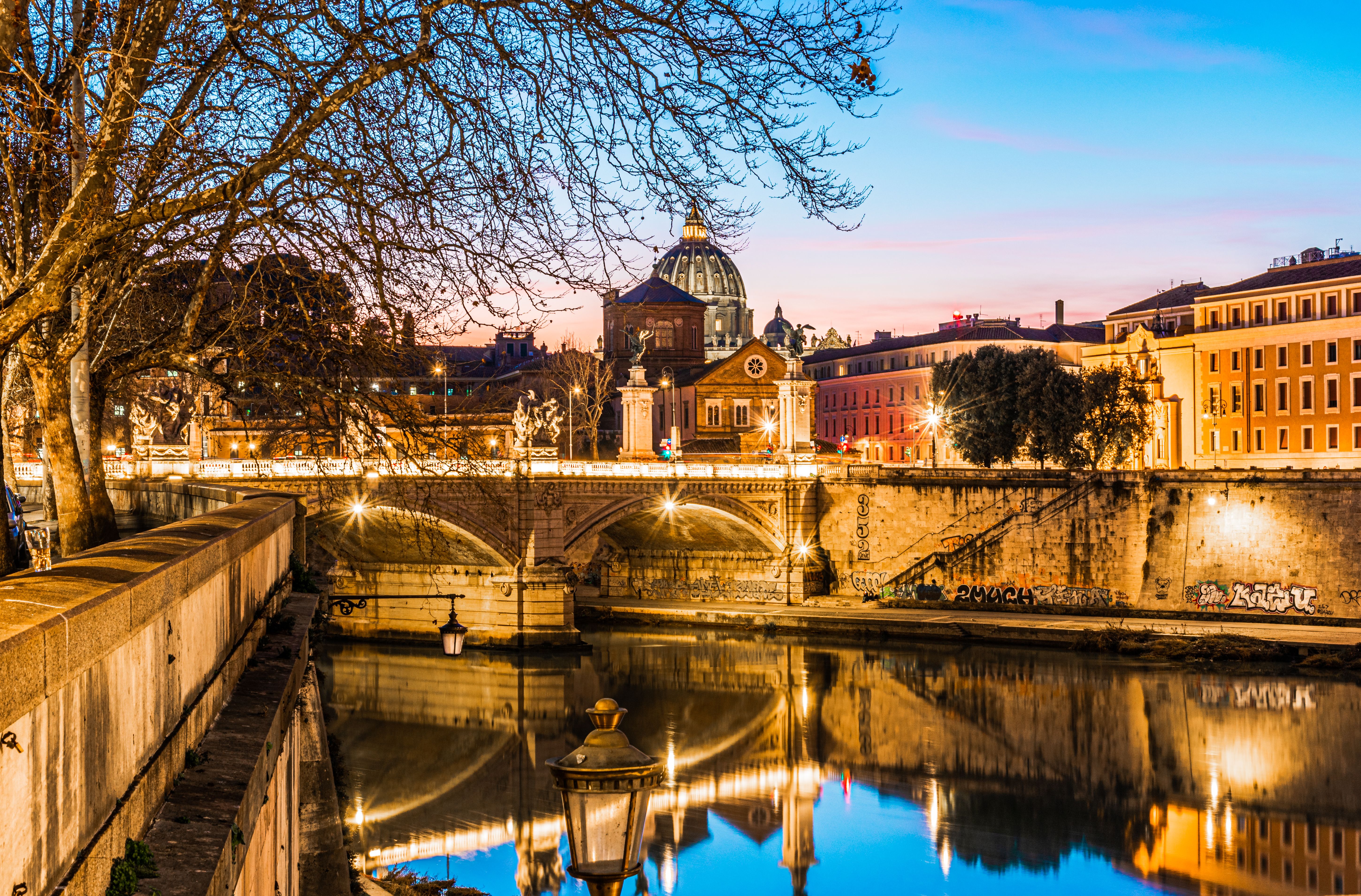 Stunning Sunset View of Rome Tiber River Bridge · Free Stock Photo