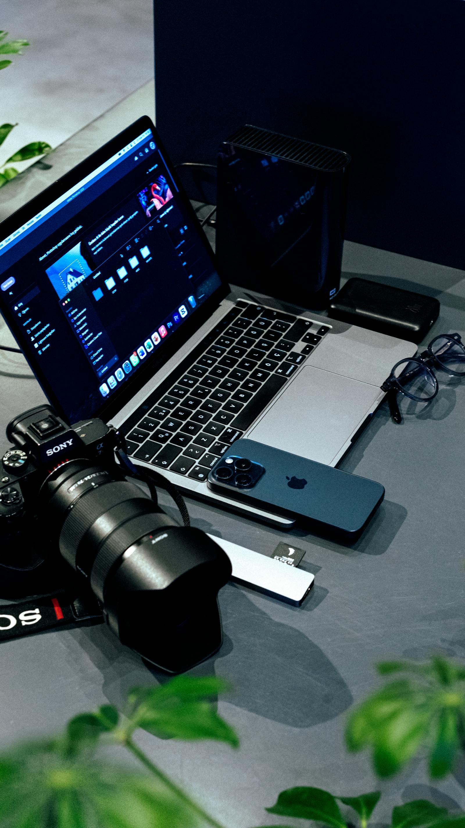 Office Desk With Computer Phone Camera Photos, Download The BEST Free ...