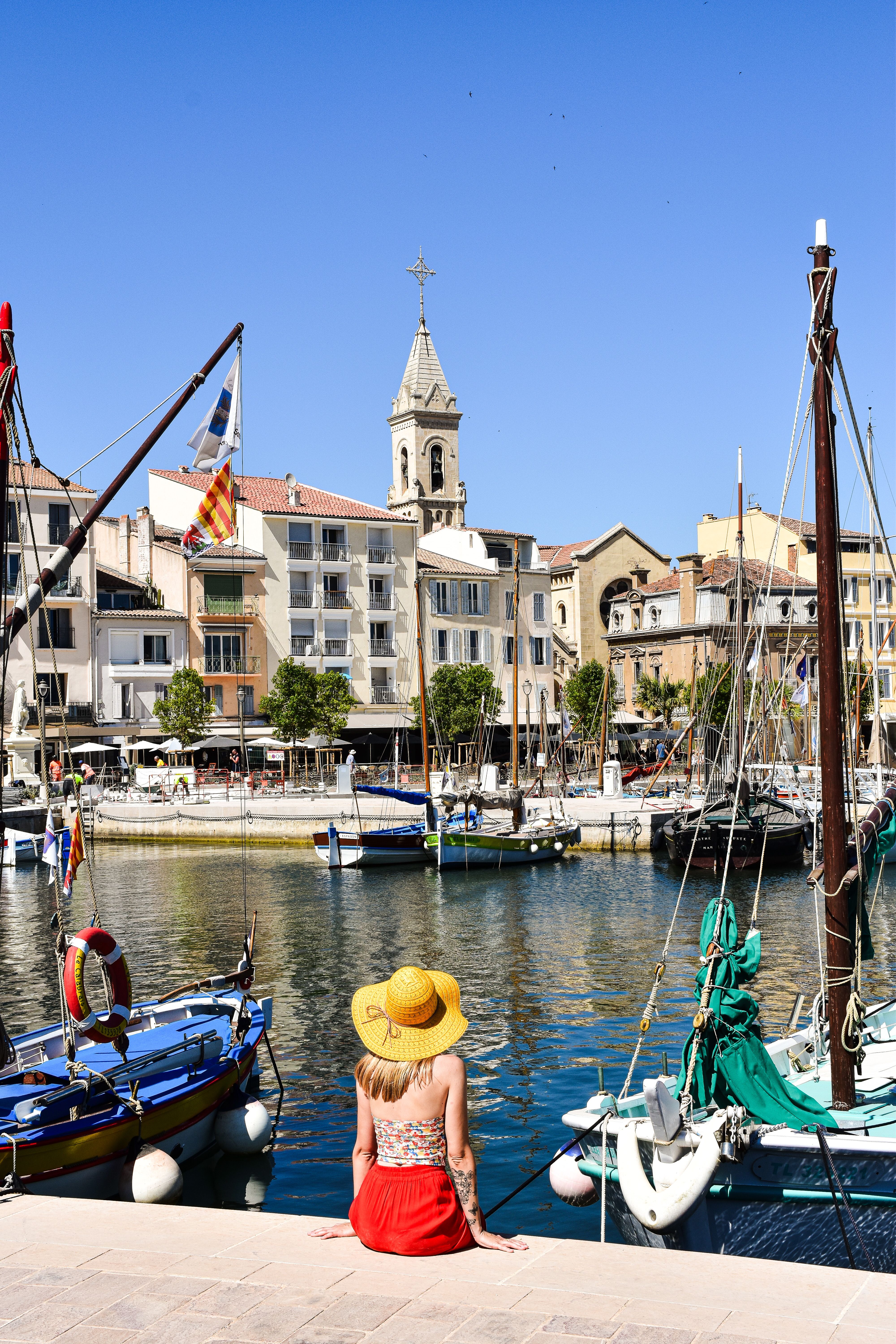 Scenic Harbor View in Cassis, France · Free Stock Photo