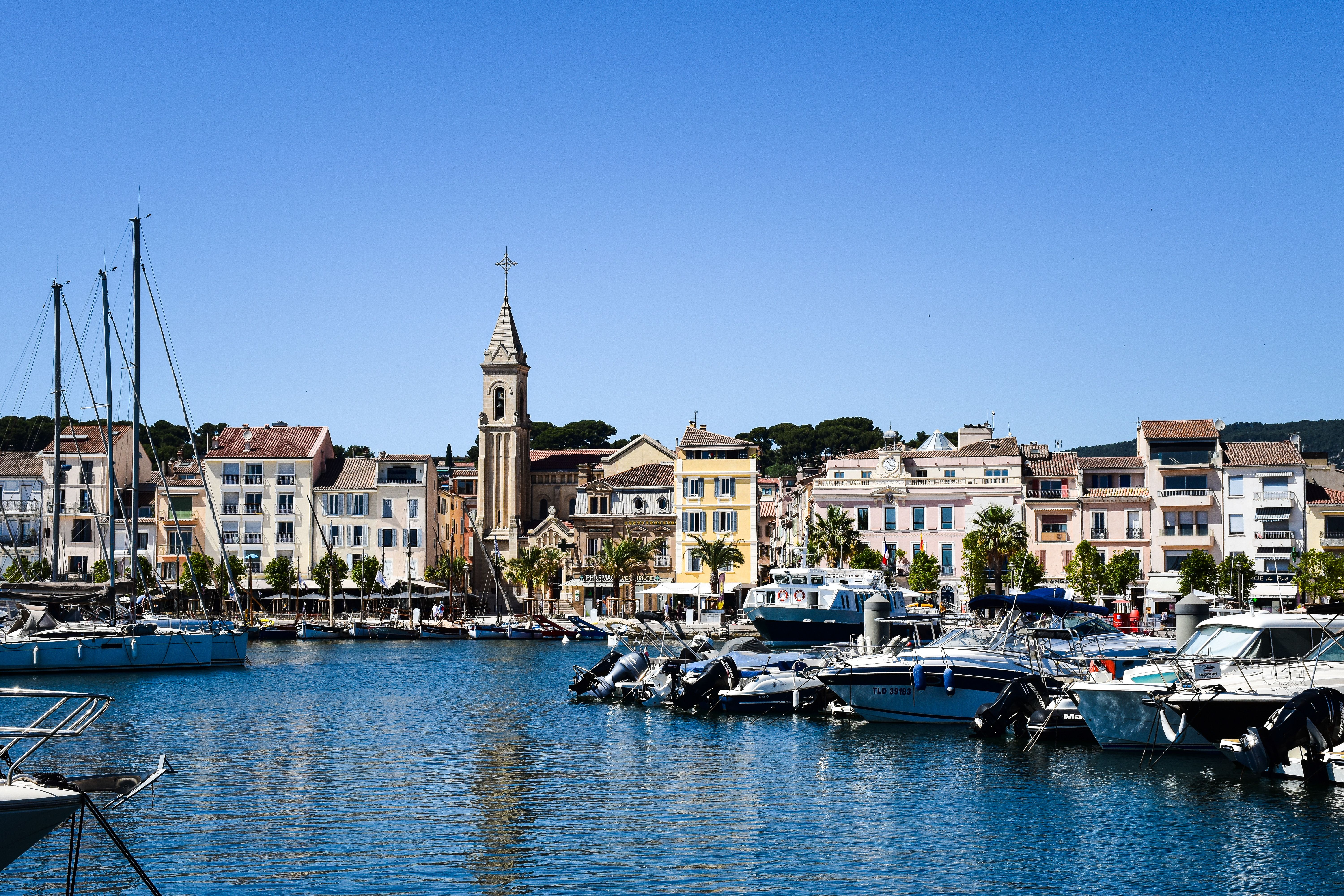 Charming Port in Provence-Alpes-Côte d'Azur · Free Stock Photo