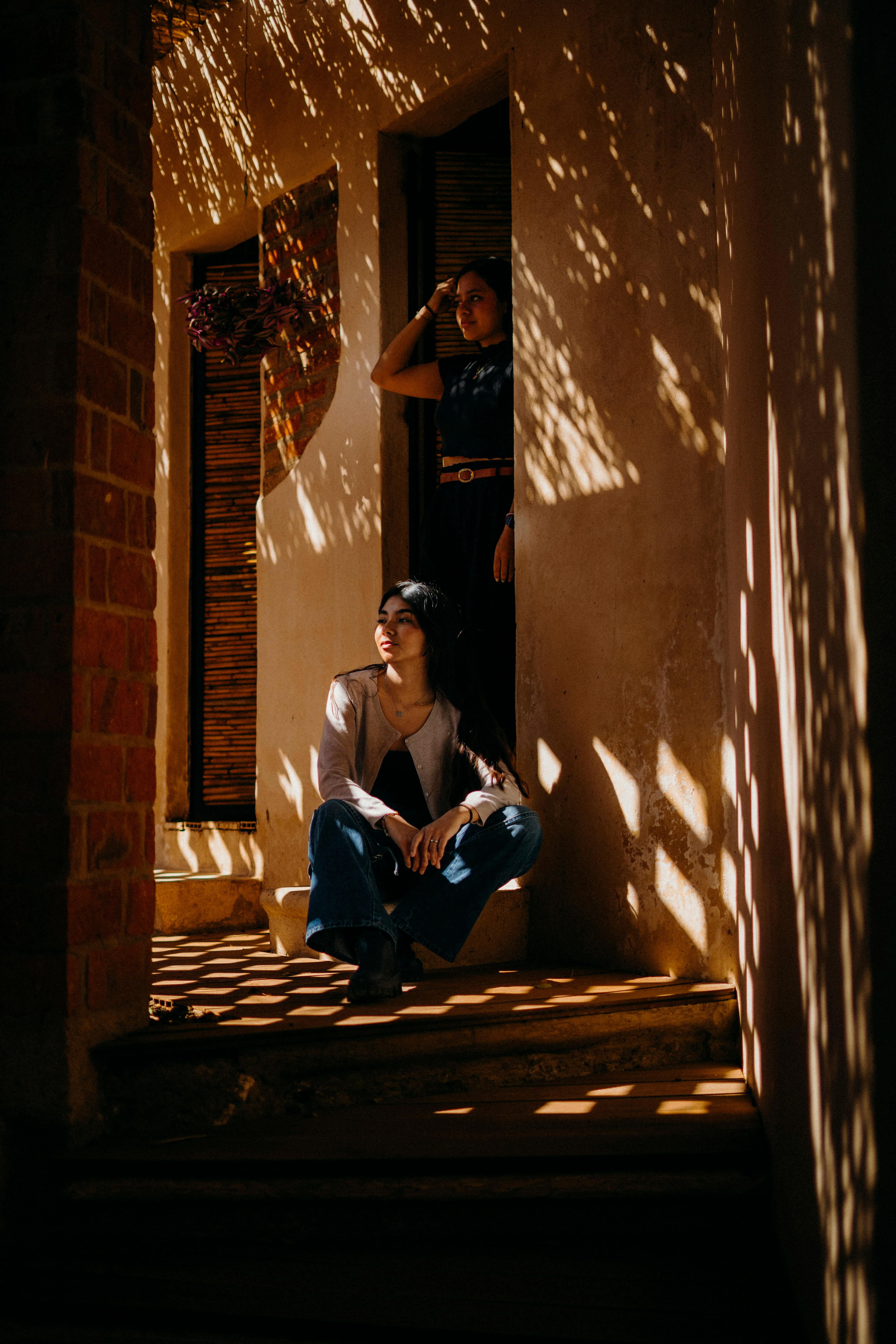 Artistic Shadow Play on Modern Architecture · Free Stock Photo