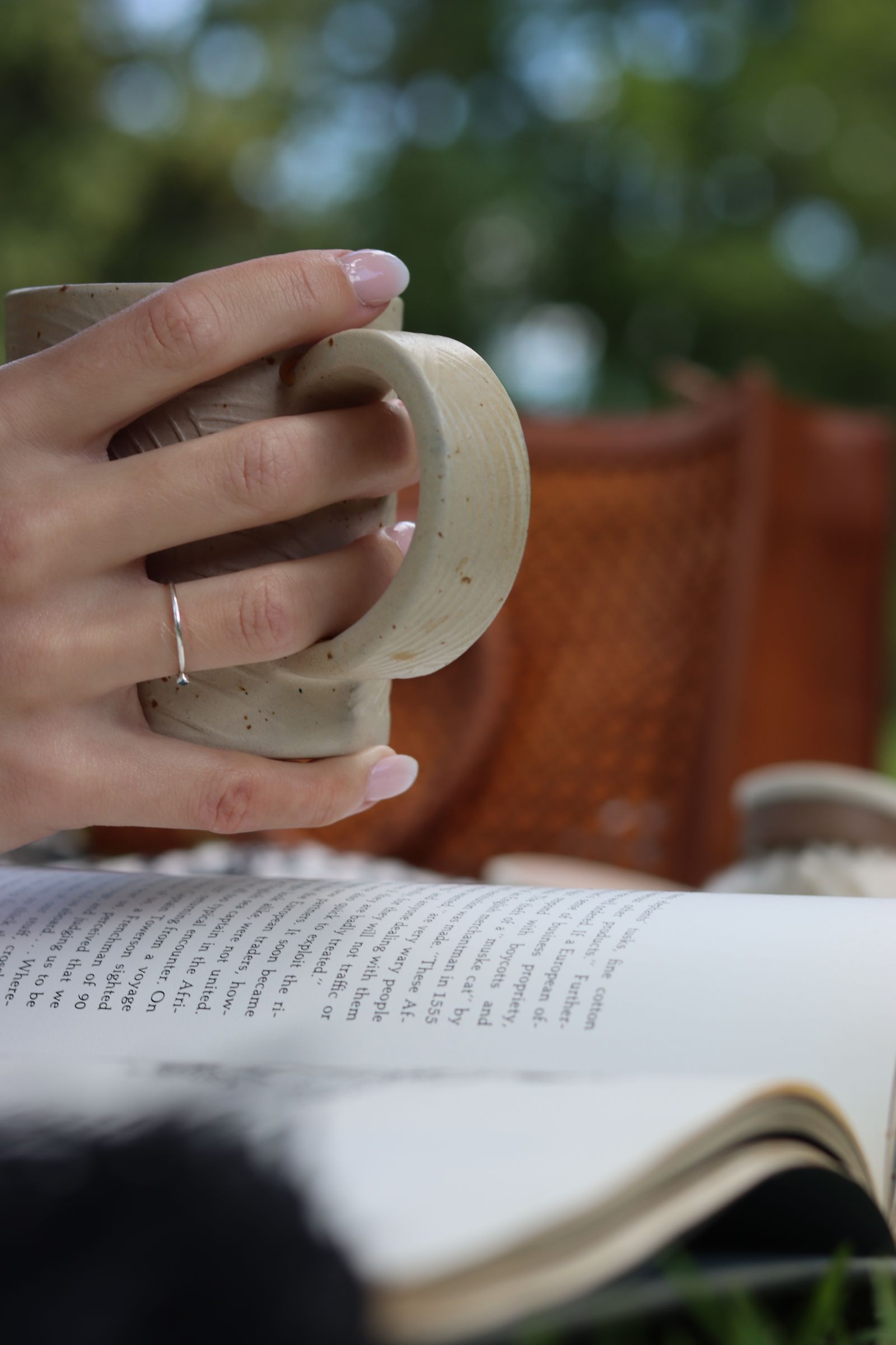 Reading In Nature Photos, Download The BEST Free Reading In Nature ...
