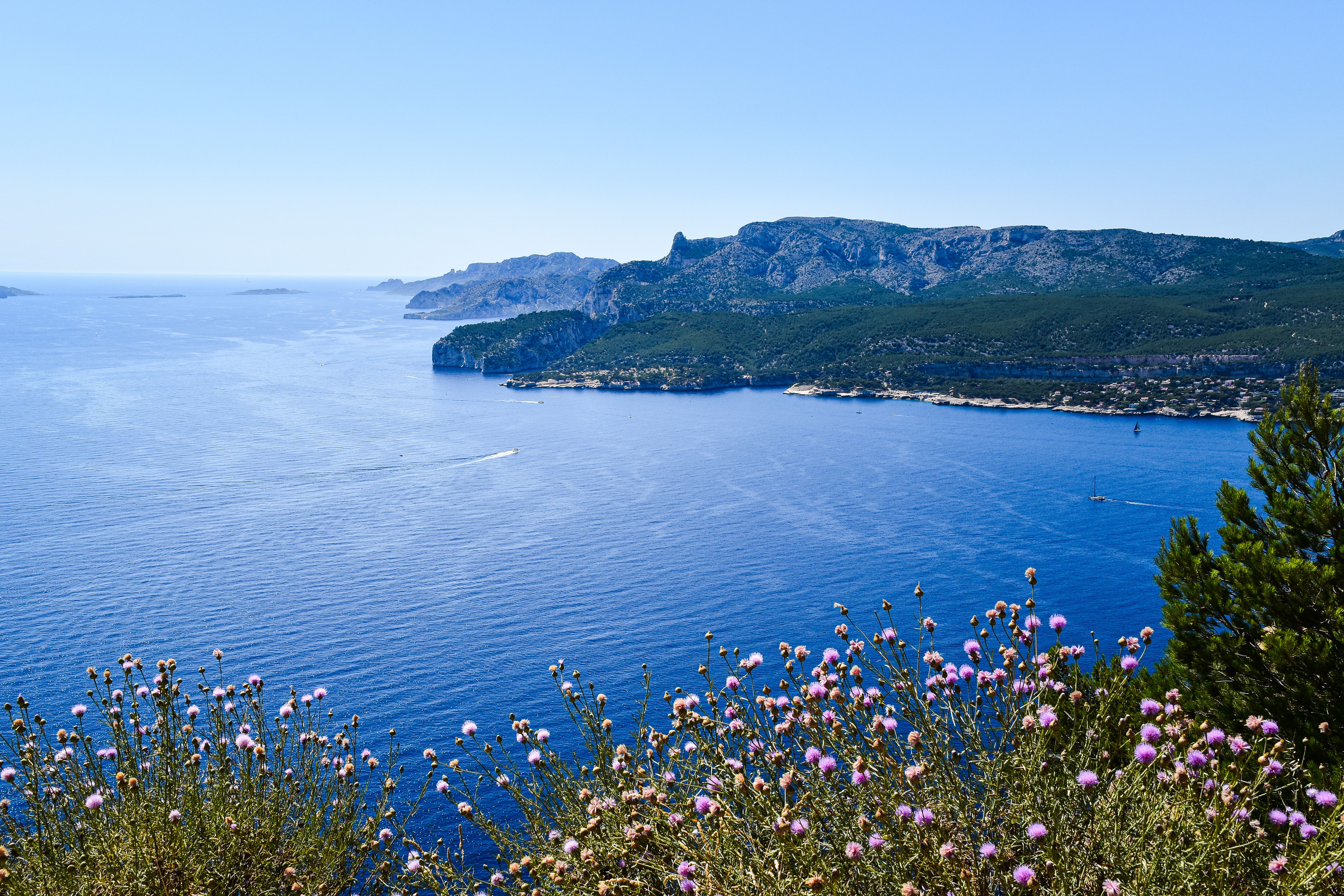 Scenic View of Provence Coastline · Free Stock Photo